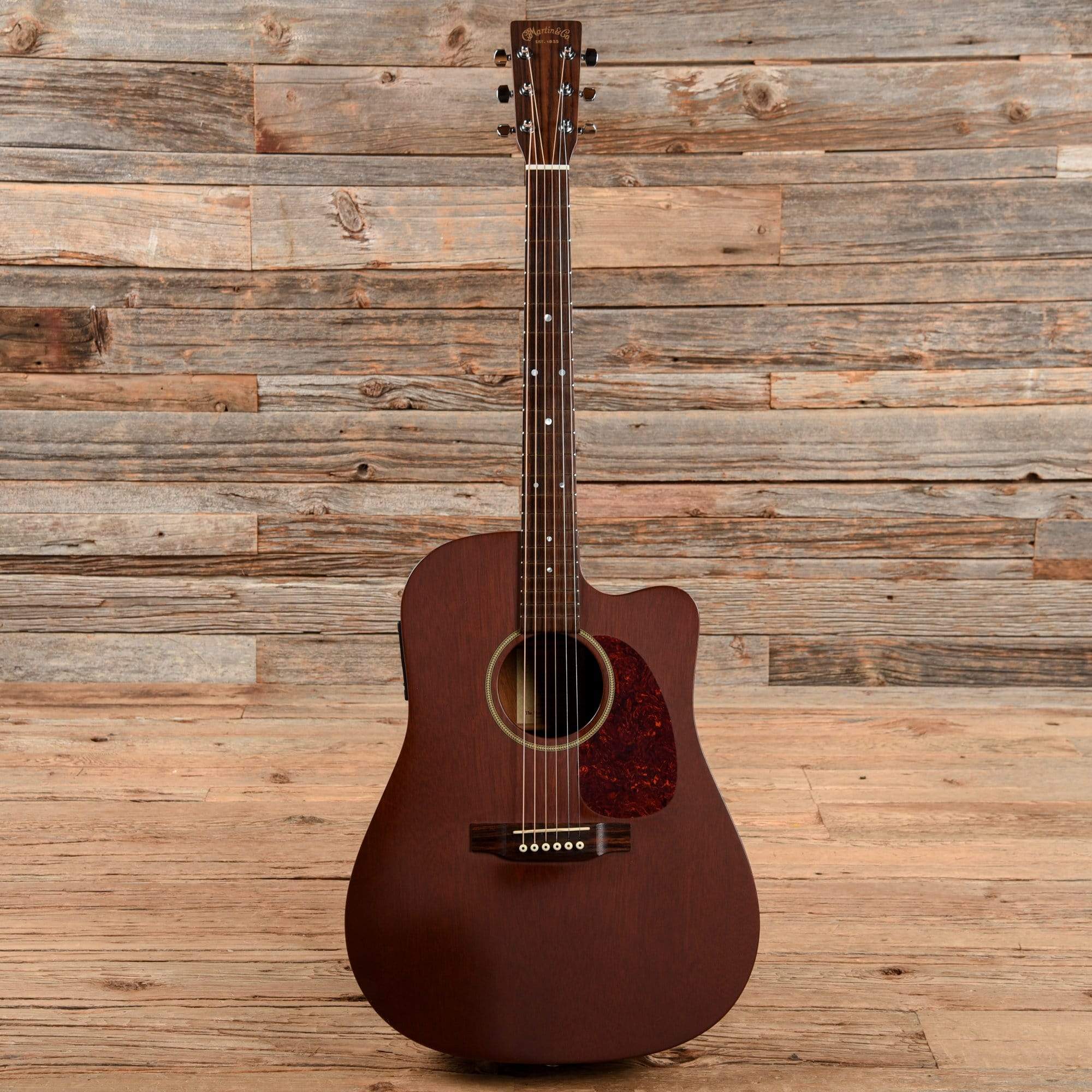 Martin DC-15E Natural 1999 – Chicago Music Exchange