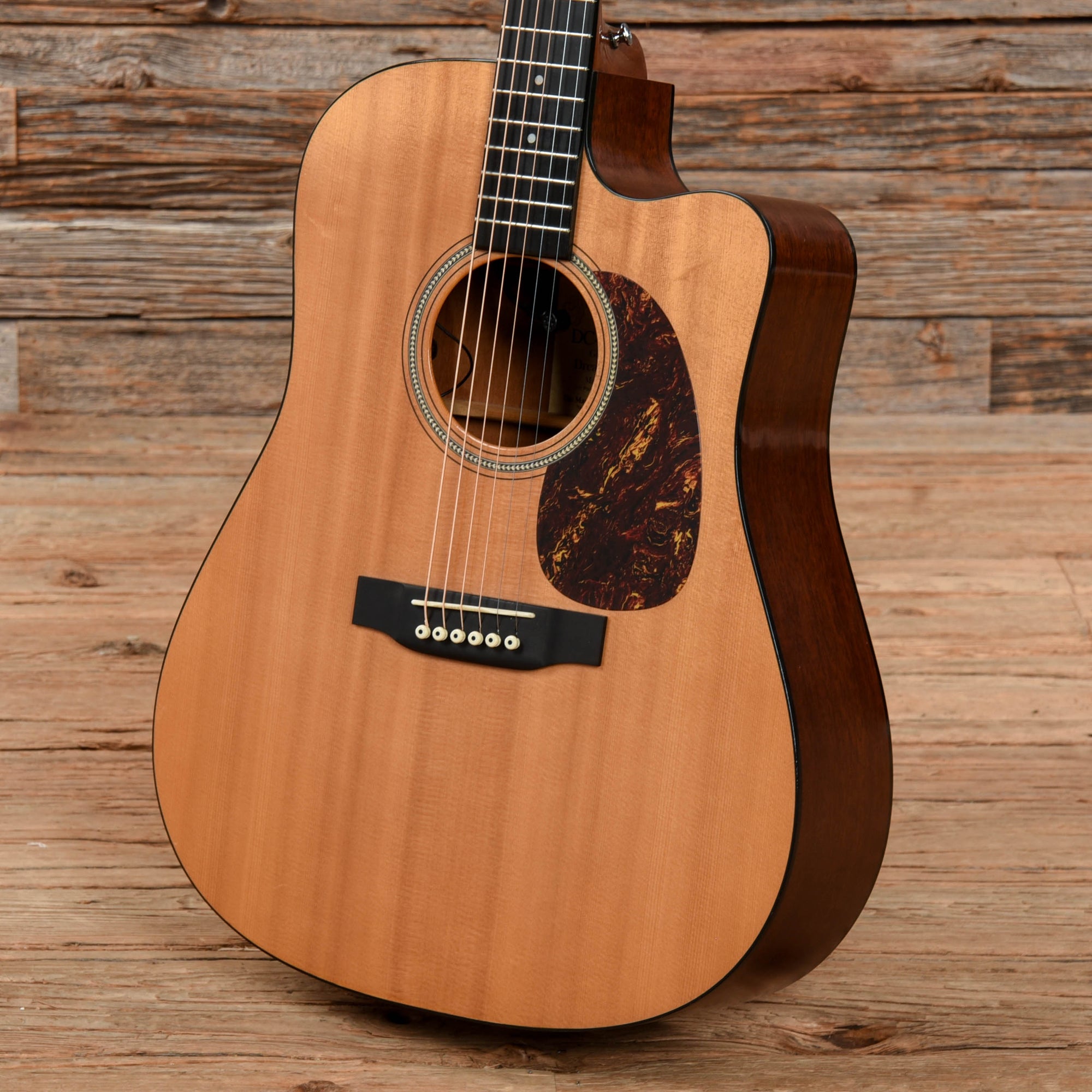 Martin DC16GTE Natural 2003 – Chicago Music Exchange