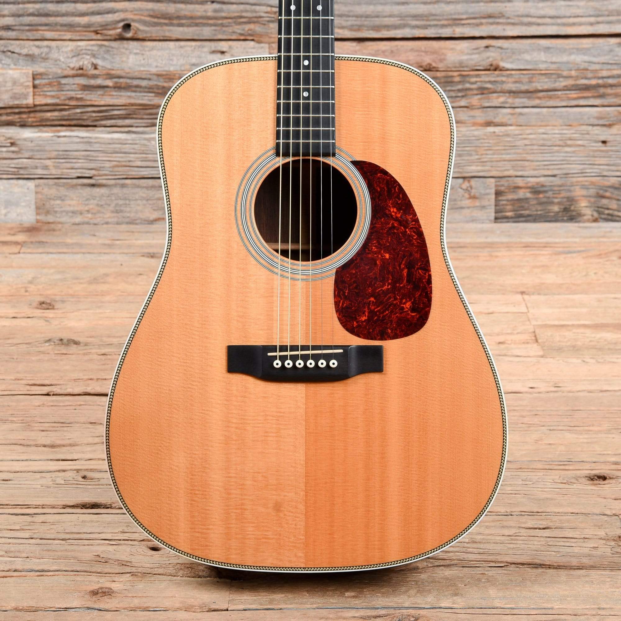 Martin Hd 28 Guitar