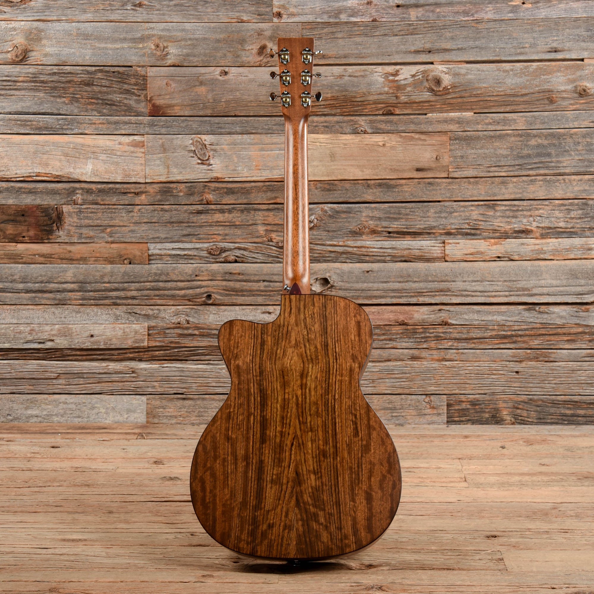 Martin OMC-16E Sunburst 2021 – Chicago Music Exchange