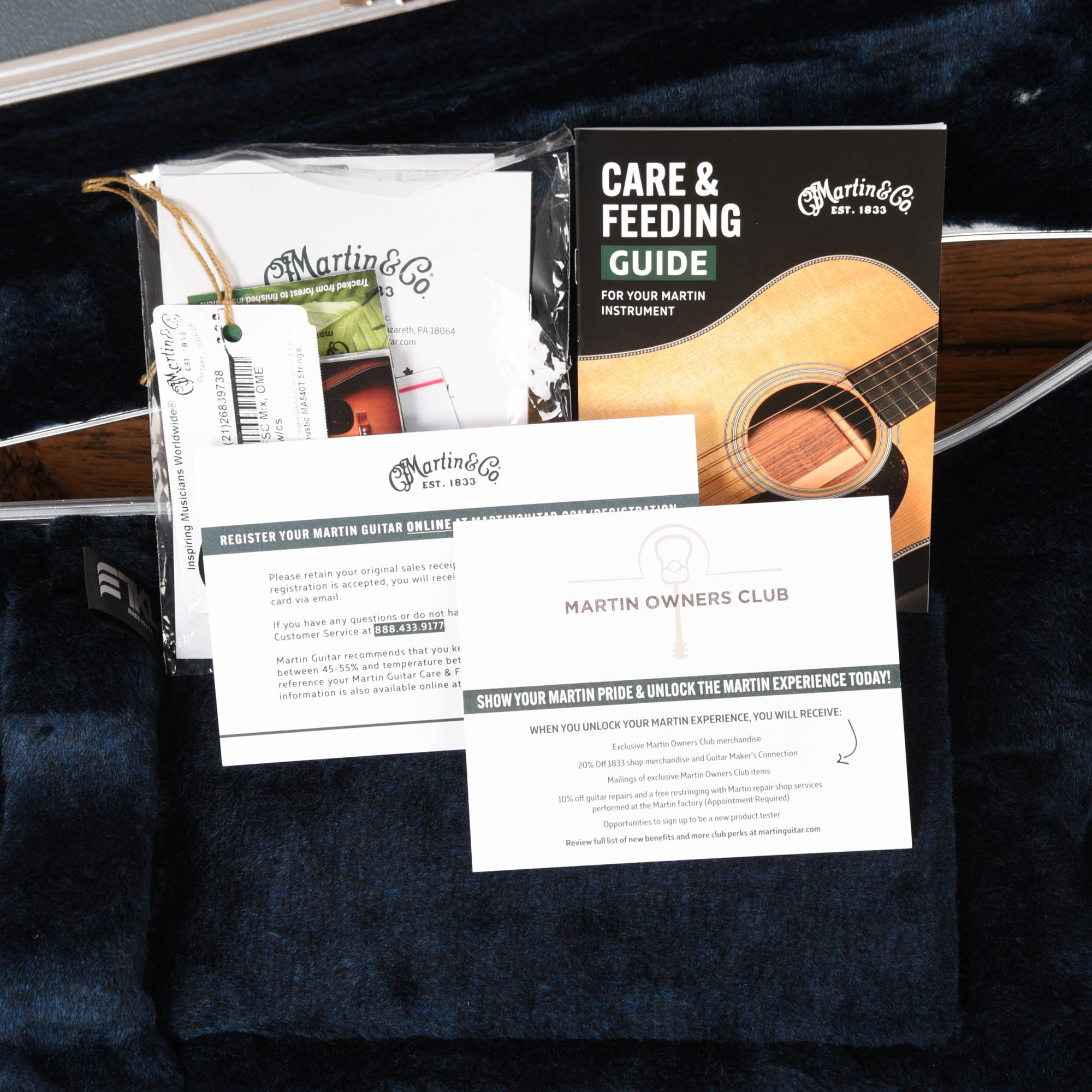 Martin OME Cherry Natural 2022 – Chicago Music Exchange