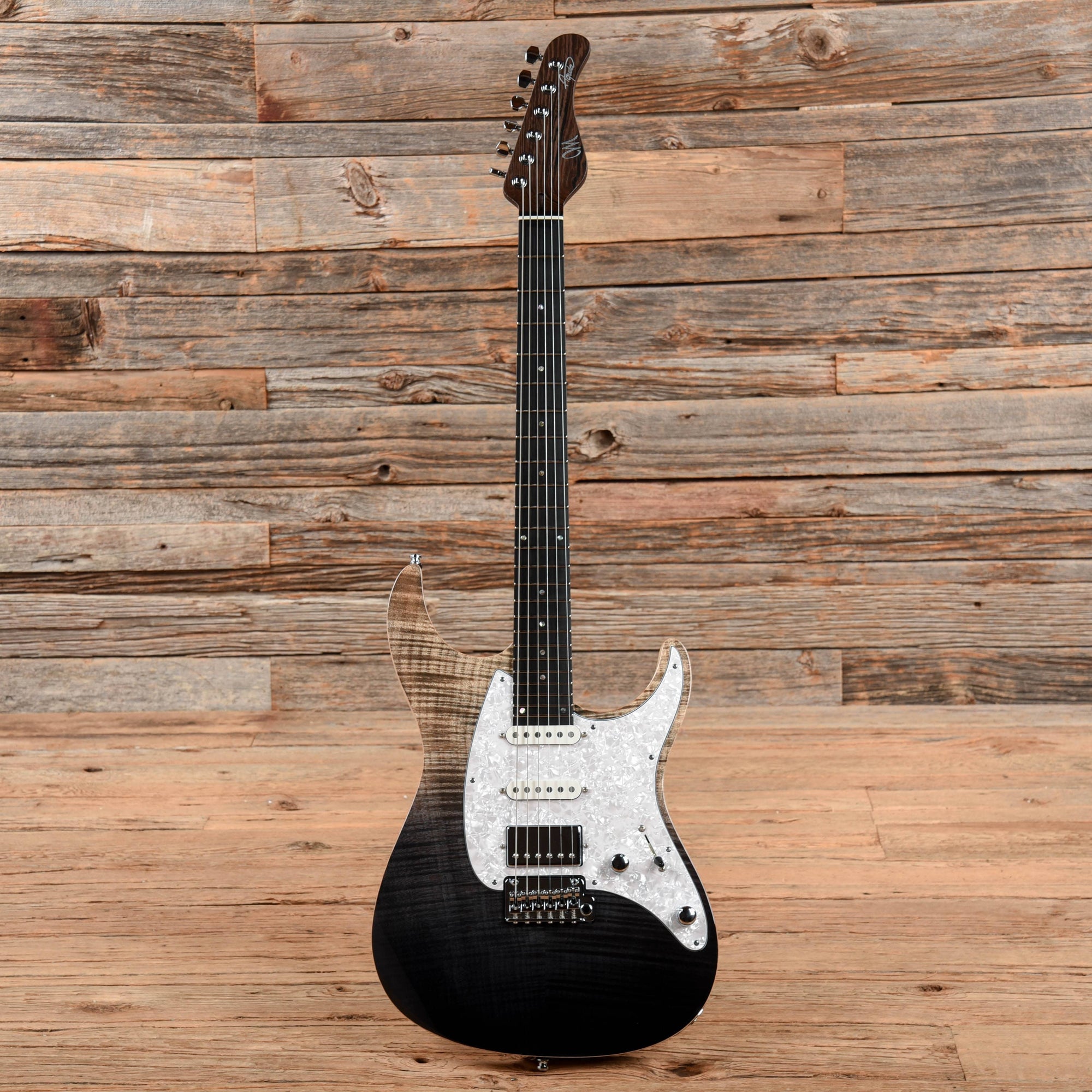 Mayones Aquila HSS Black Gradient – Chicago Music Exchange
