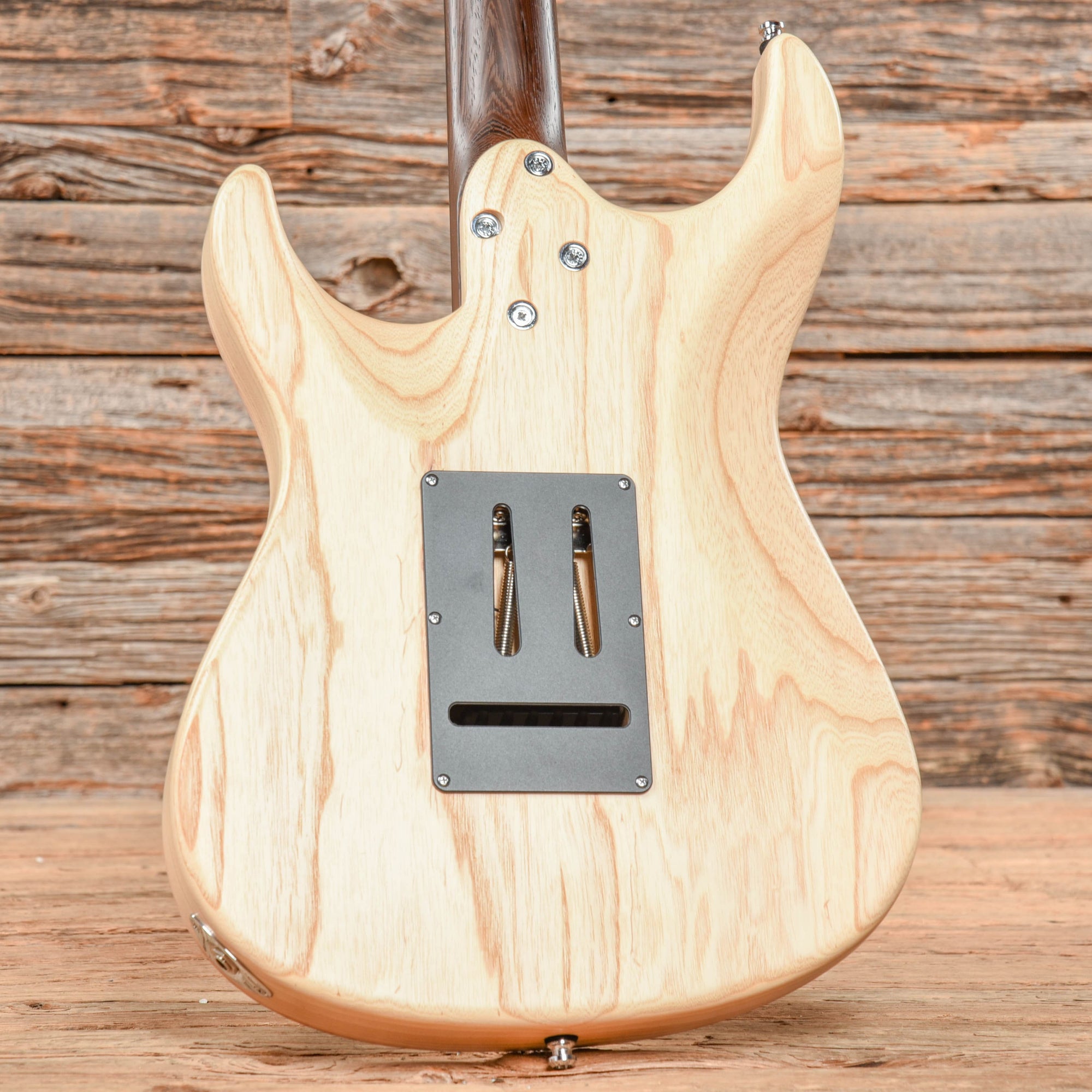 Mayones Aquila HSS Black Gradient – Chicago Music Exchange