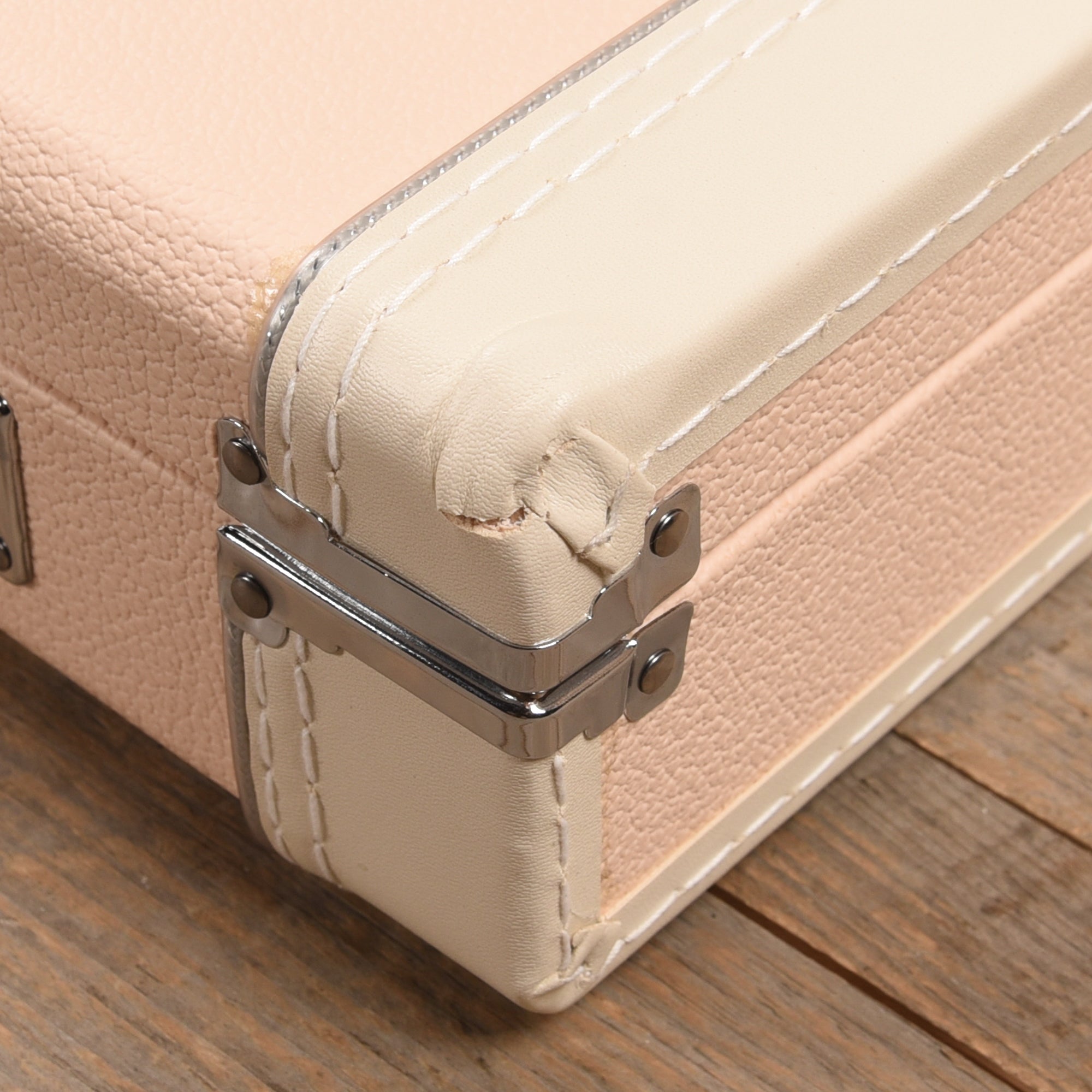 Fender Classic Series Hardshell Case Jazz Bass/Precision Bass Shell Pi ...