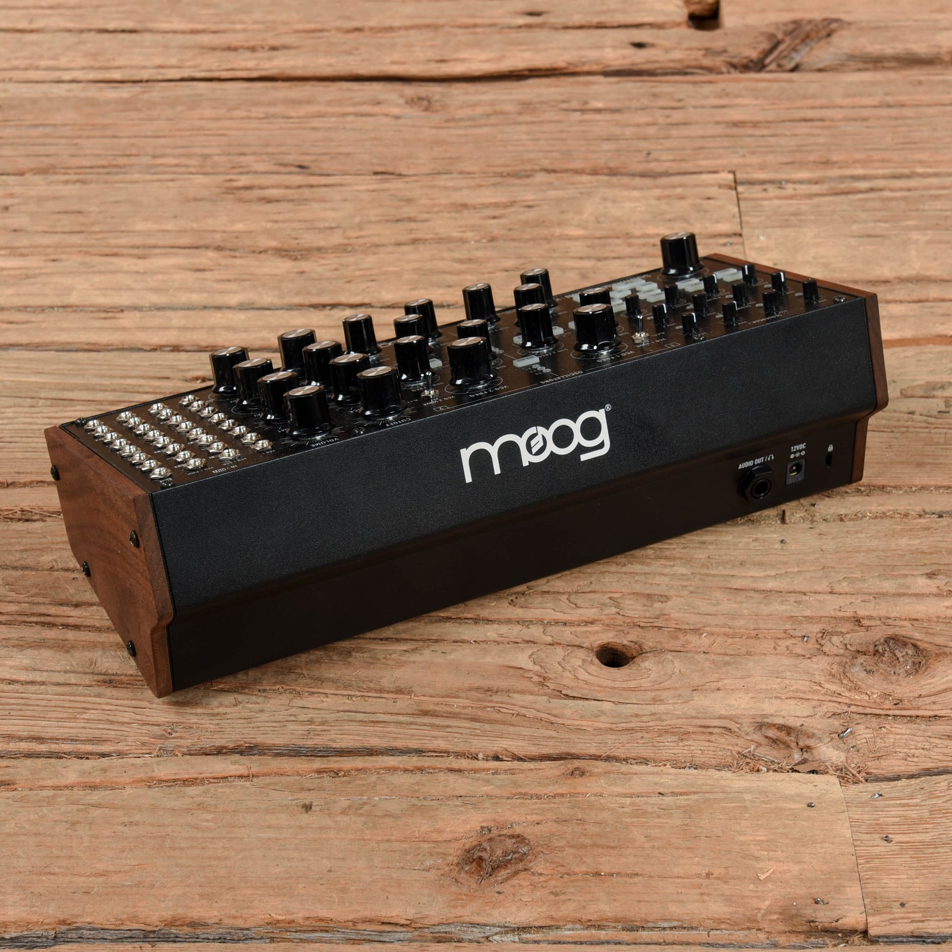 Moog Subharmonicon Semi-Modular Polyrhythmic Analog Synthesizer – Chicago Music Exchange