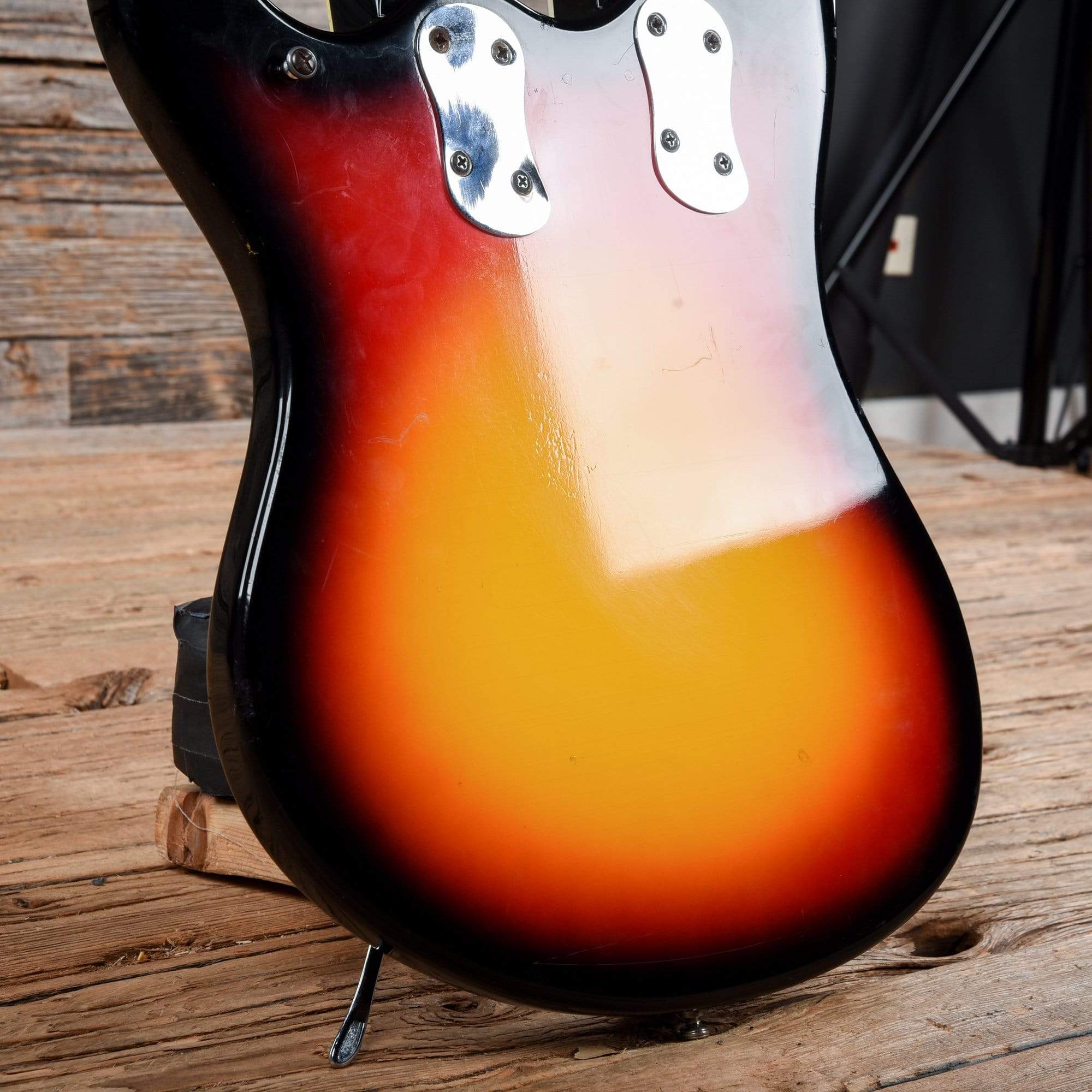 Mosrite Sunburst 1966 – Chicago Music Exchange