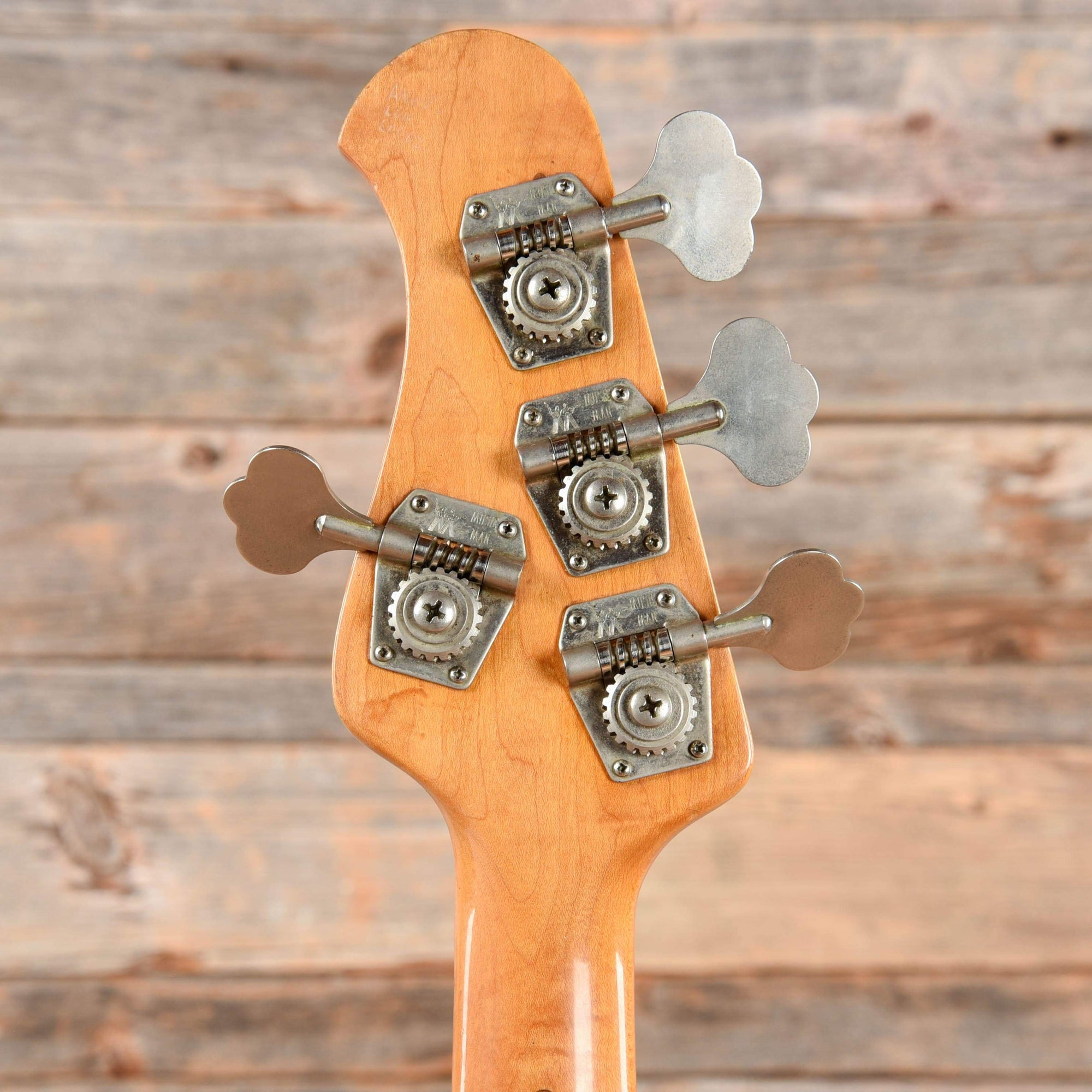 Music Man StingRay Bass Natural 1978 – Chicago Music Exchange