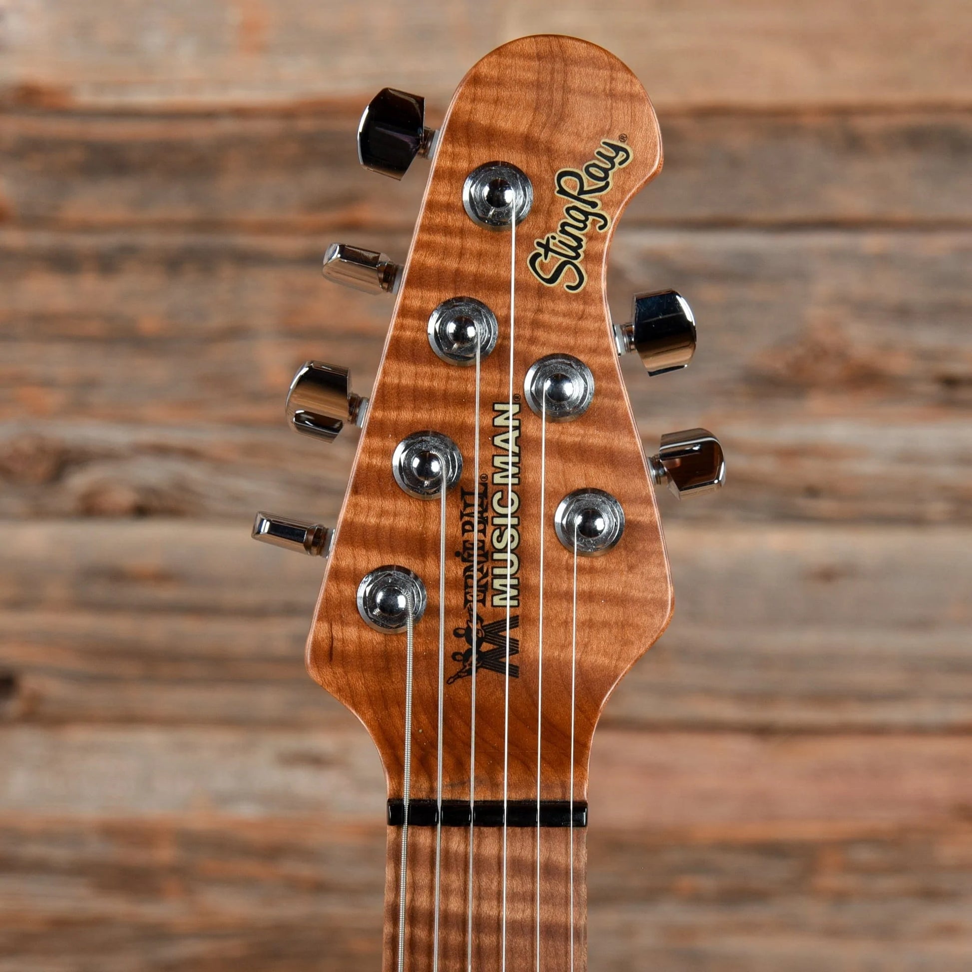 Music Man StingRay Guitar RS Firemist Silver 2019 – Chicago Music Exchange