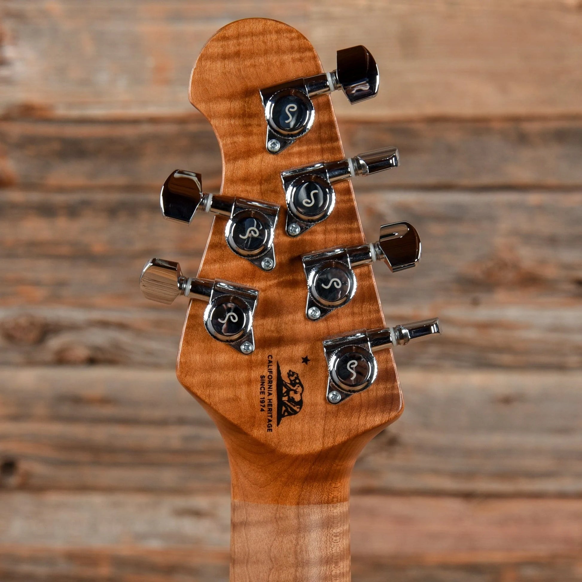 Music Man StingRay Guitar RS Firemist Silver 2019 – Chicago Music Exchange