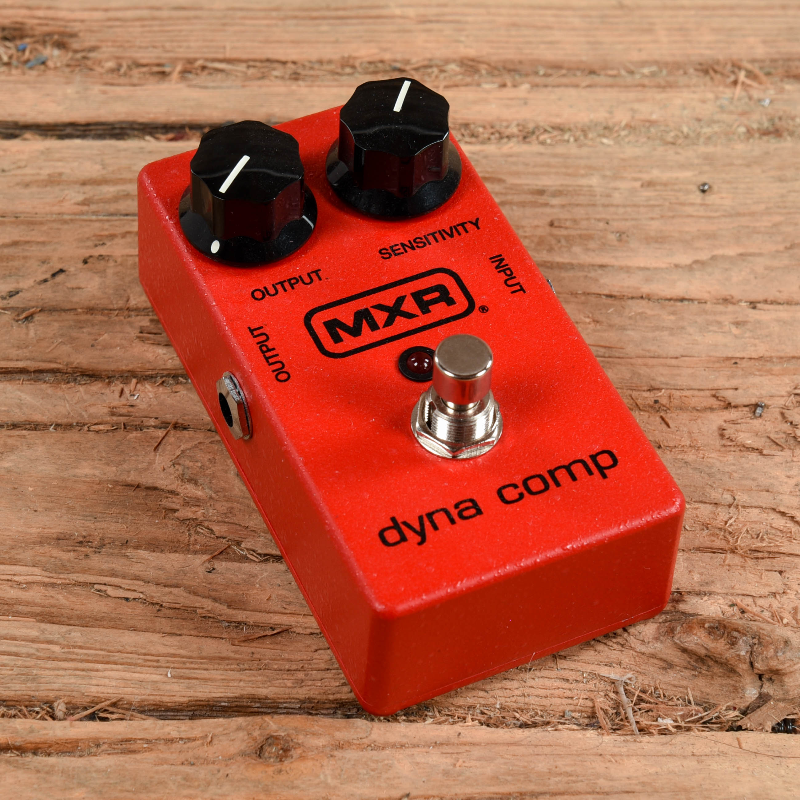 MXR Dyna Comp M-102 – Chicago Music Exchange