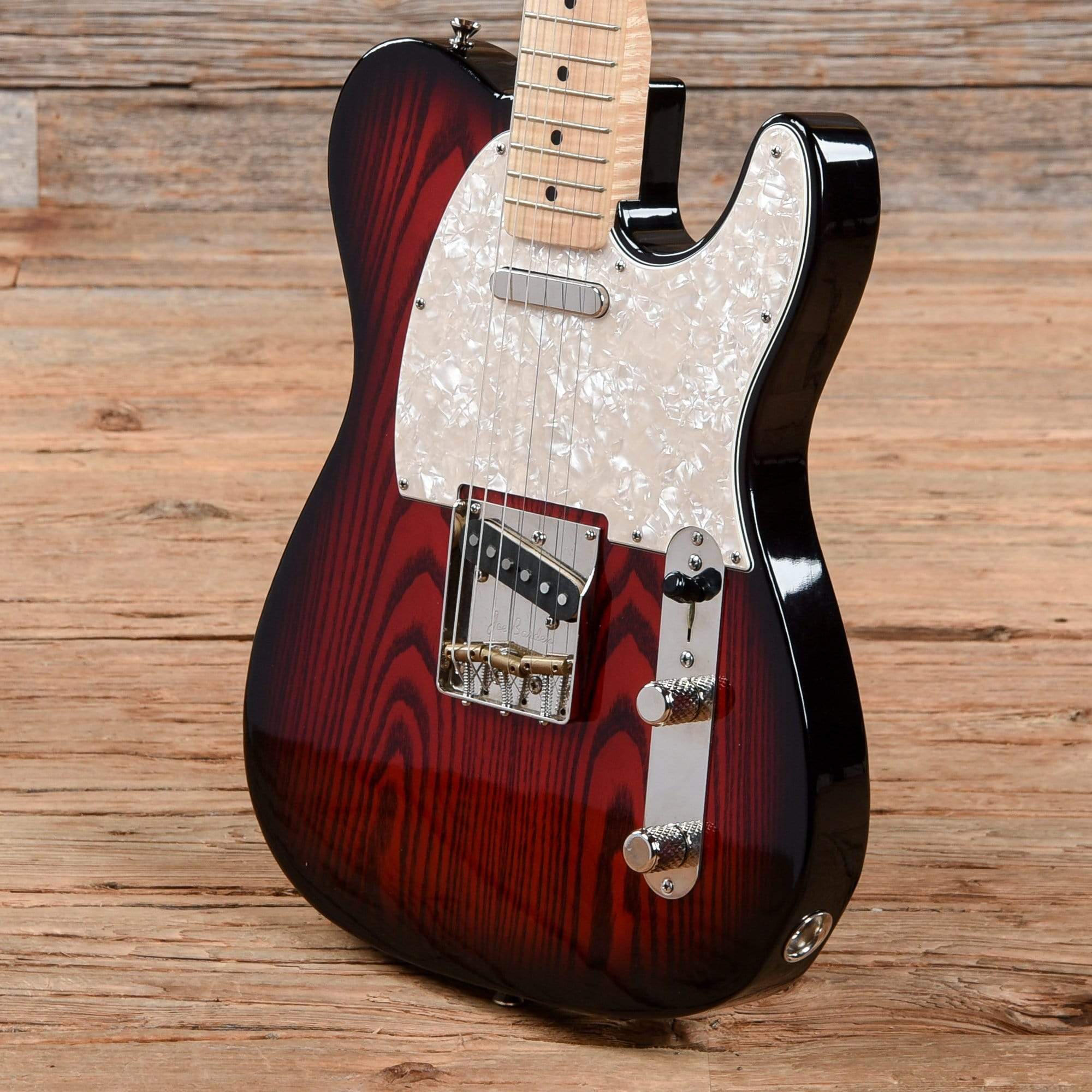 Neville T-Style Red Burst 2016 – Chicago Music Exchange