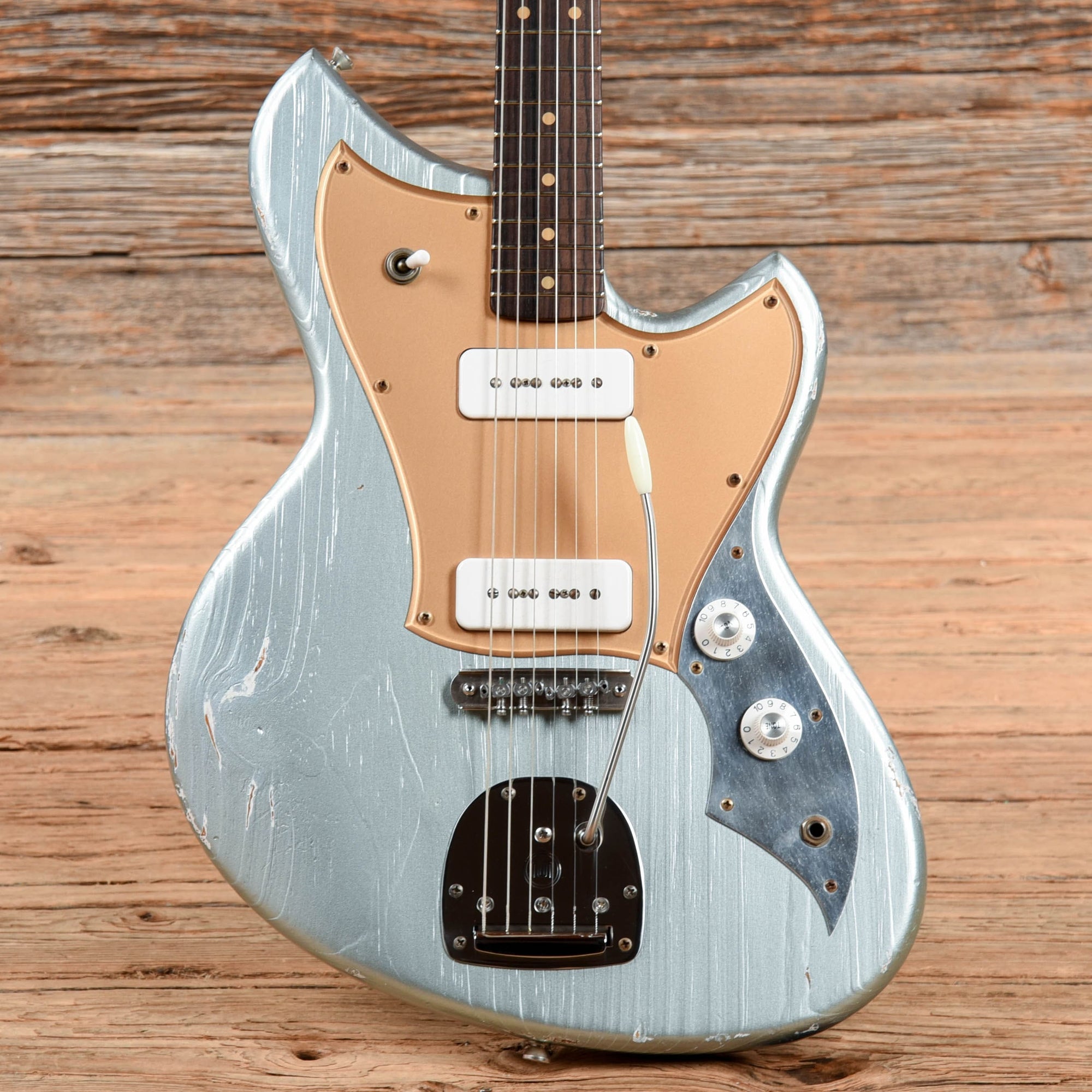 Novo Serus J Ice Blue Metallic 2019 – Chicago Music Exchange