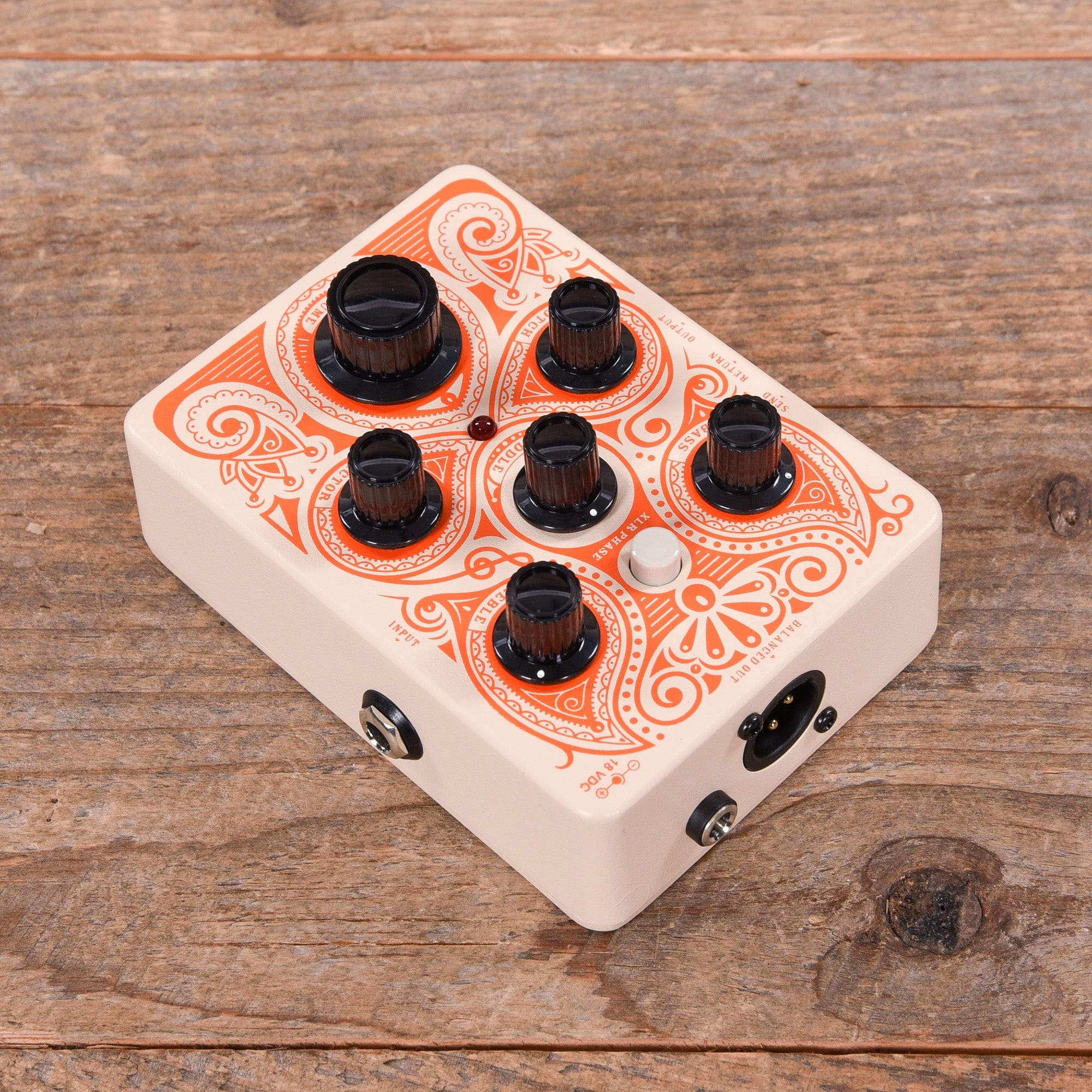 Orange Acoustic Pedal Acoustic Preamp & EQ – Chicago Music Exchange
