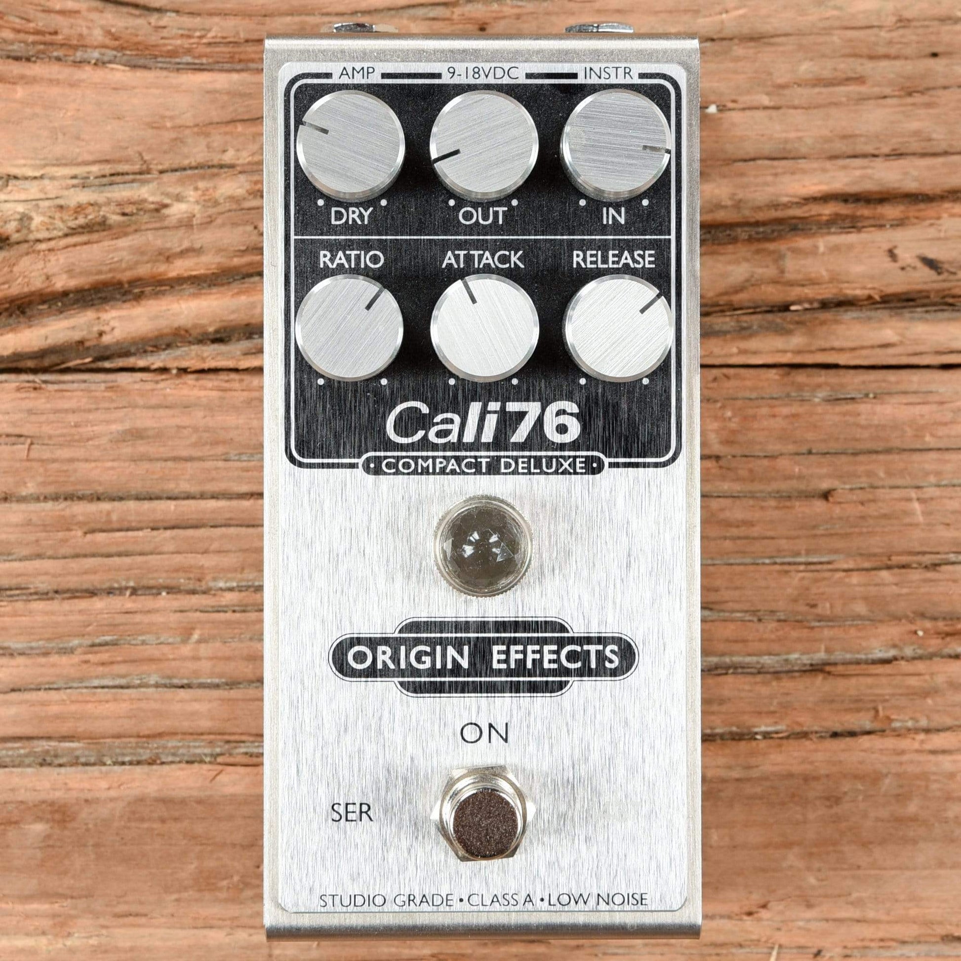 Origin Effects Cali76 Compact Deluxe Compressor – Chicago Music Exchange