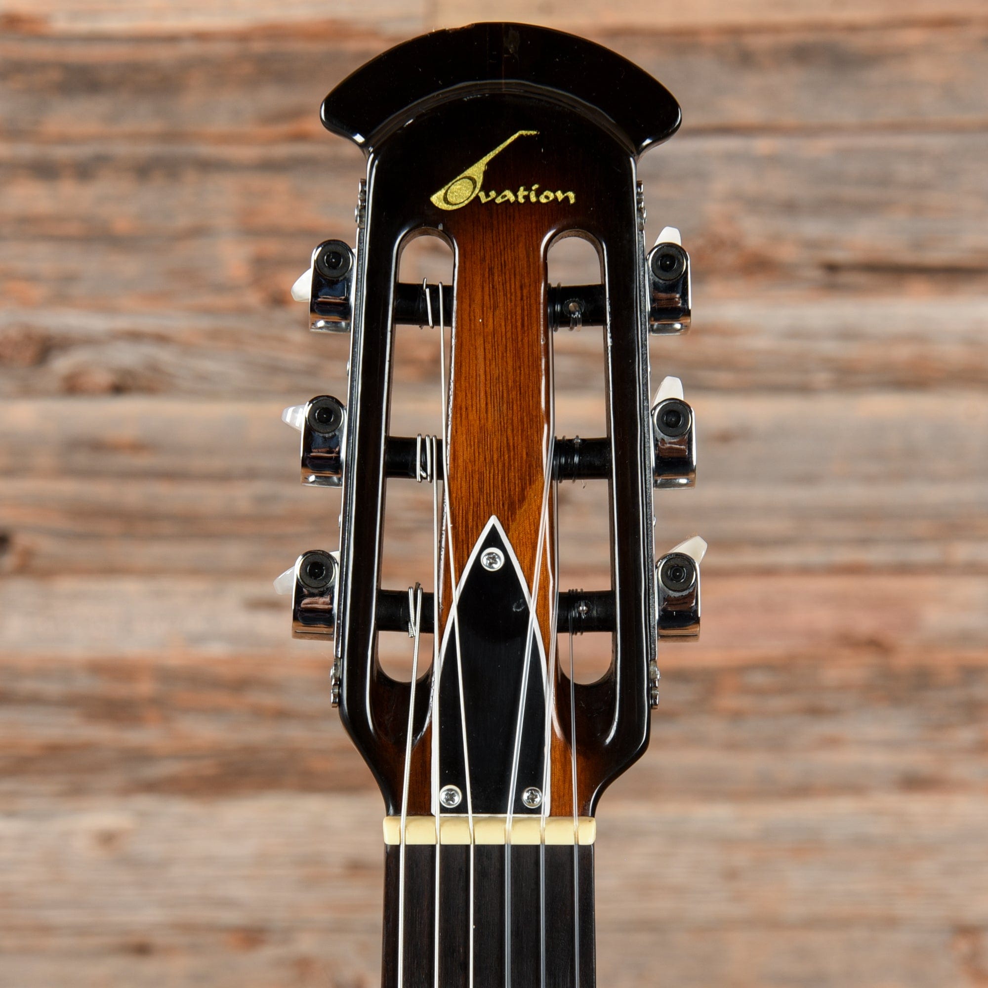 Ovation 1624 Country Artist Natural – Chicago Music Exchange