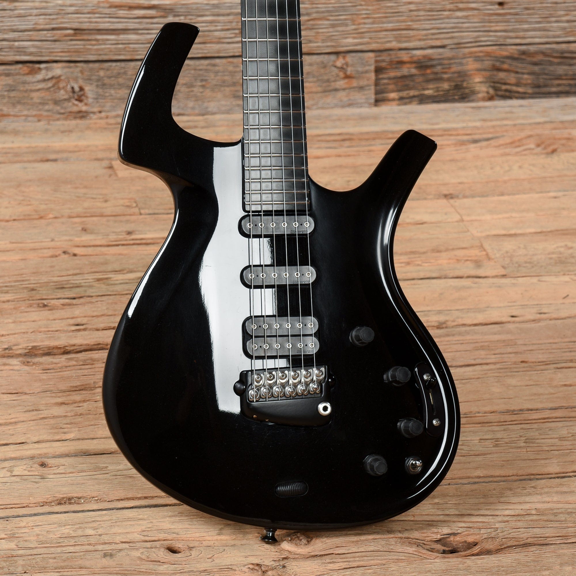 Parker Fly Deluxe HSS Black 2002 – Chicago Music Exchange