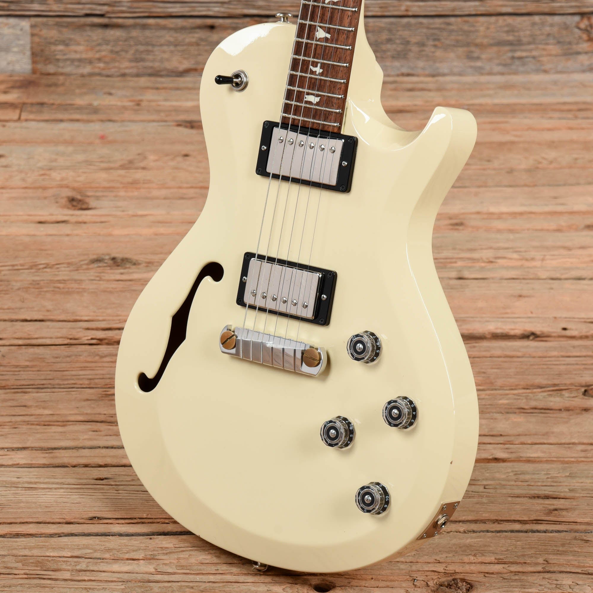 PRS S2 Singlecut Semi-Hollow White 2015 – Chicago Music Exchange