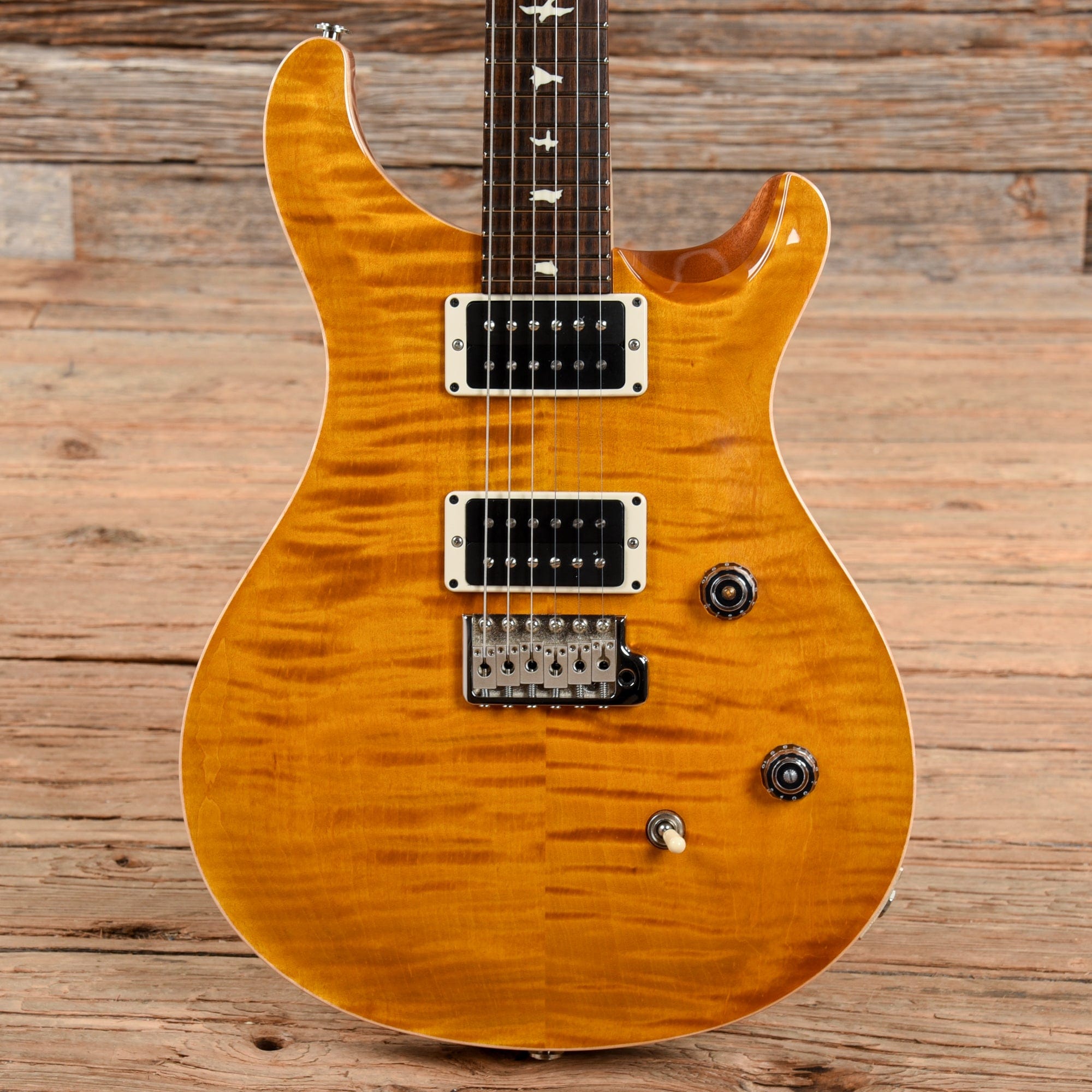 PRS CE 24 Amber 2019 – Chicago Music Exchange