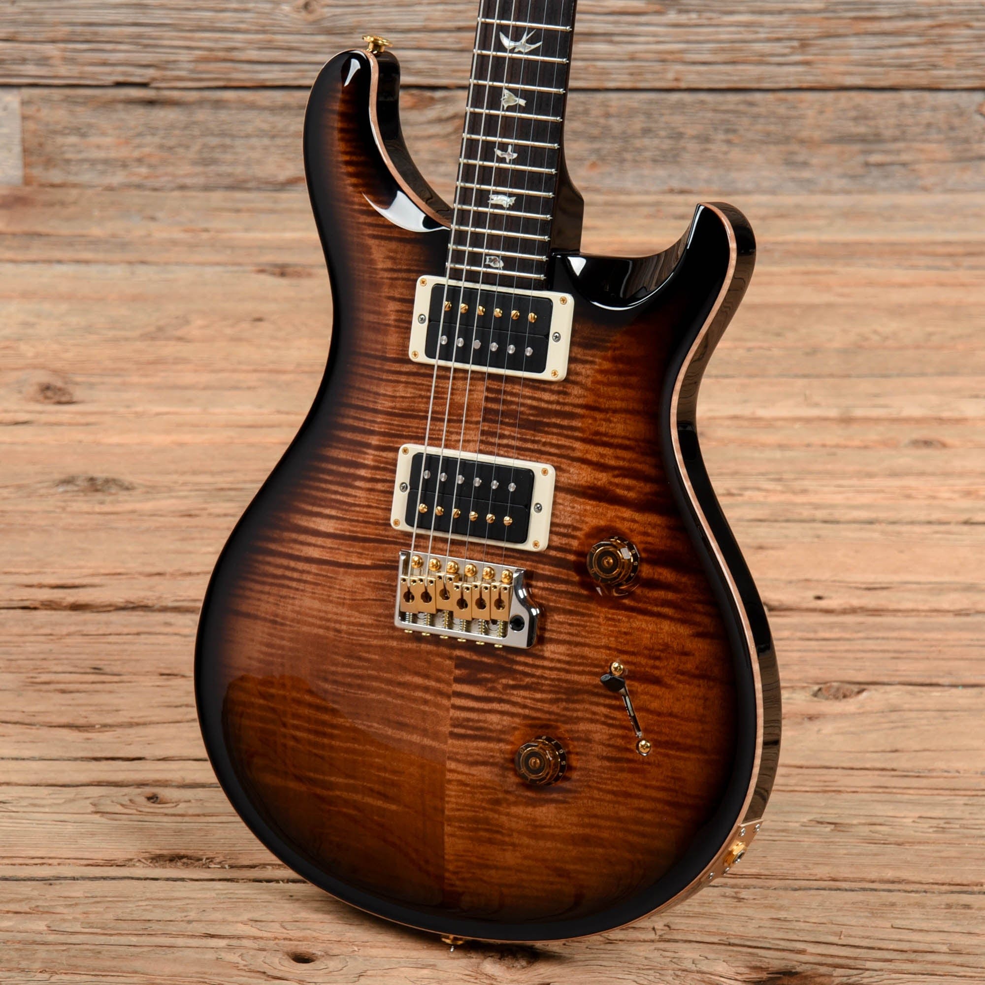 PRS Custom 24 10-Top Black Gold Burst 2018 – Chicago Music Exchange