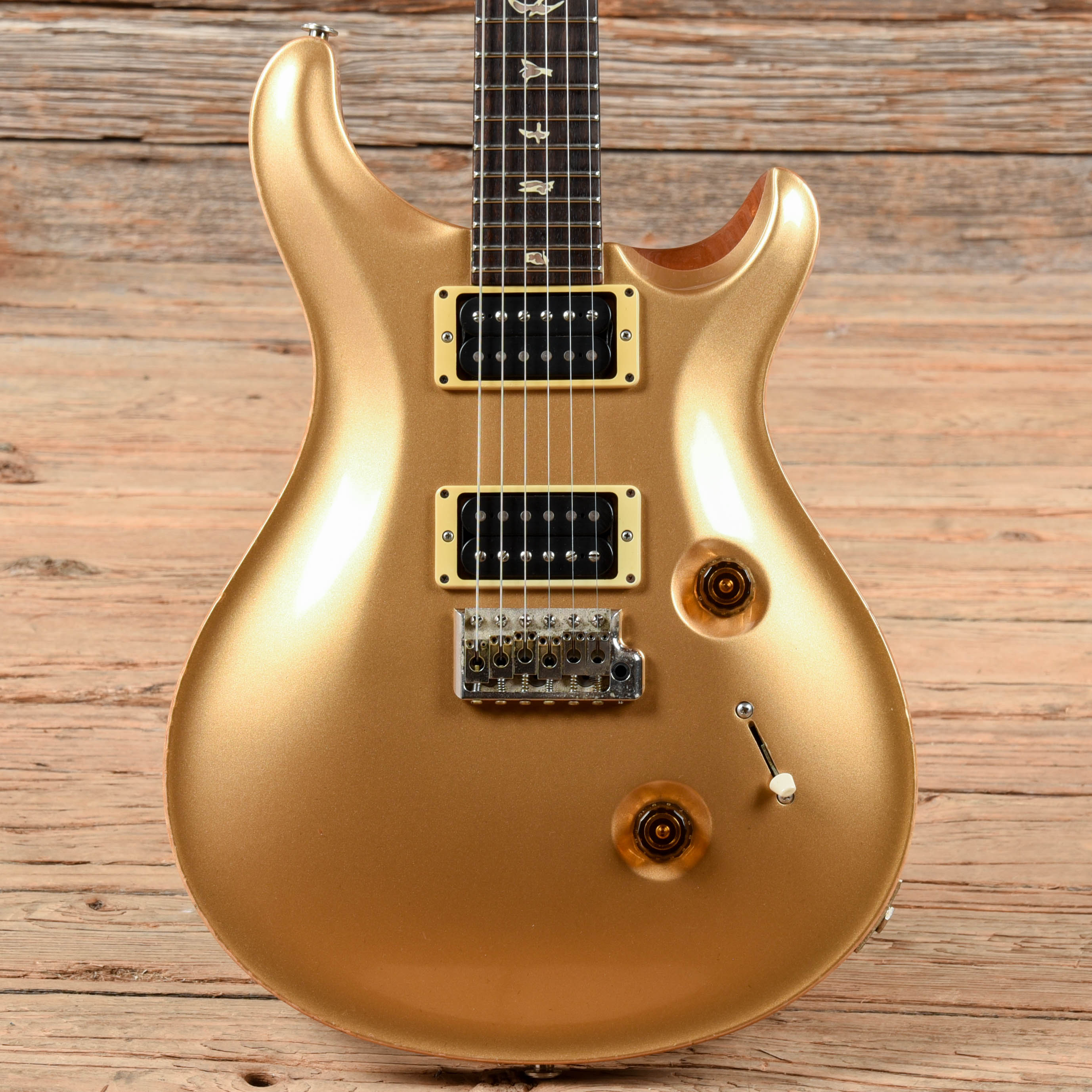 PRS Custom 24 Goldtop 2011 – Chicago Music Exchange