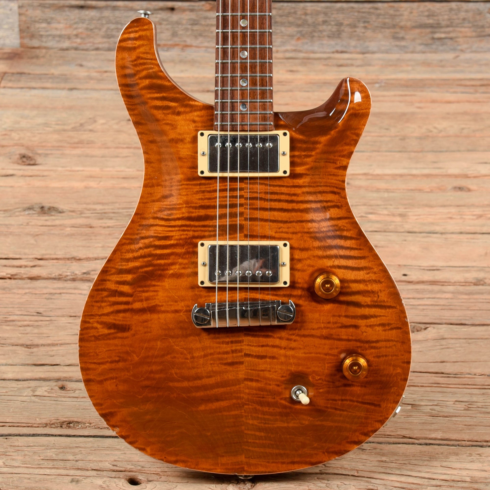 PRS McCarty Amber 2000 – Chicago Music Exchange