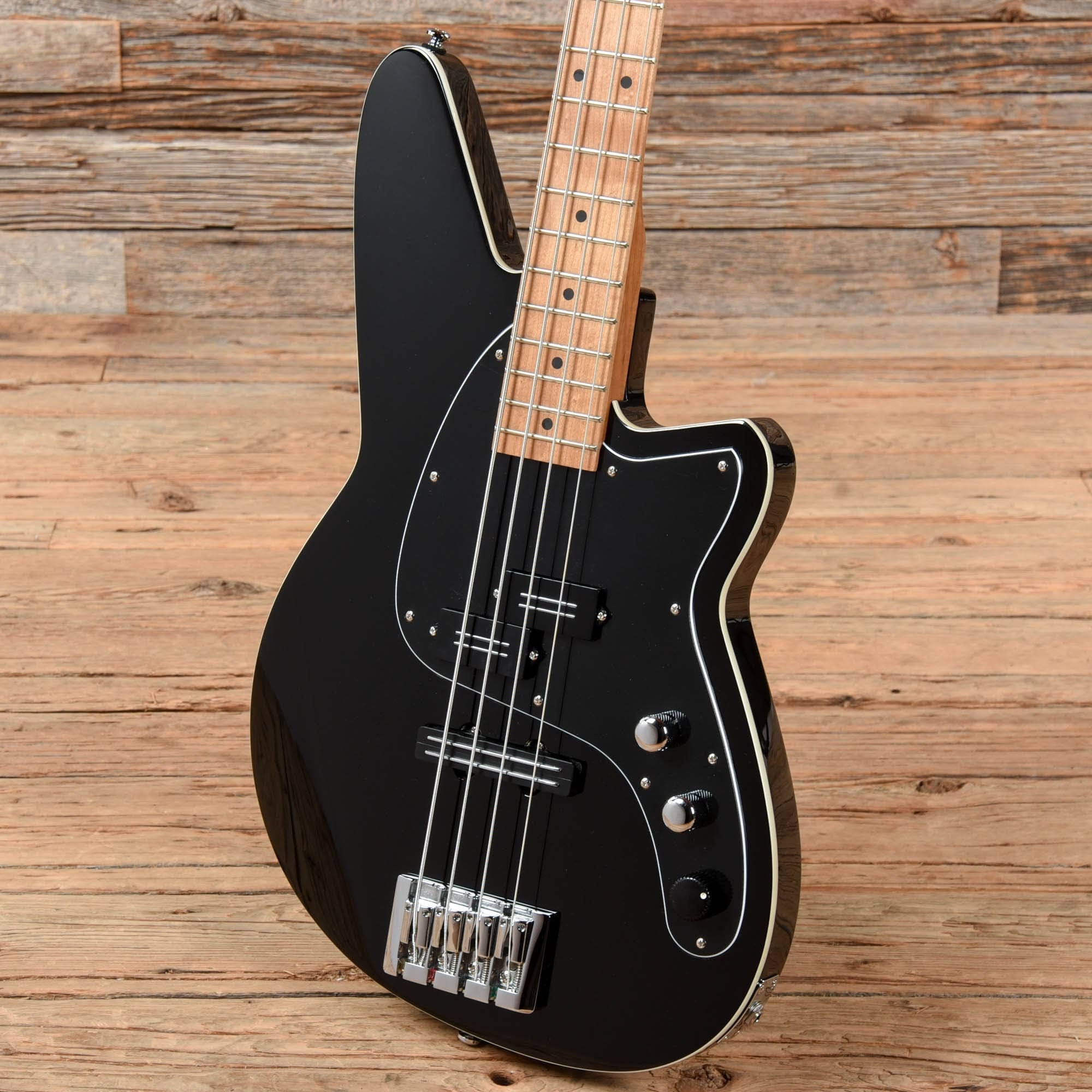 Reverend Decision Bass Black – Chicago Music Exchange