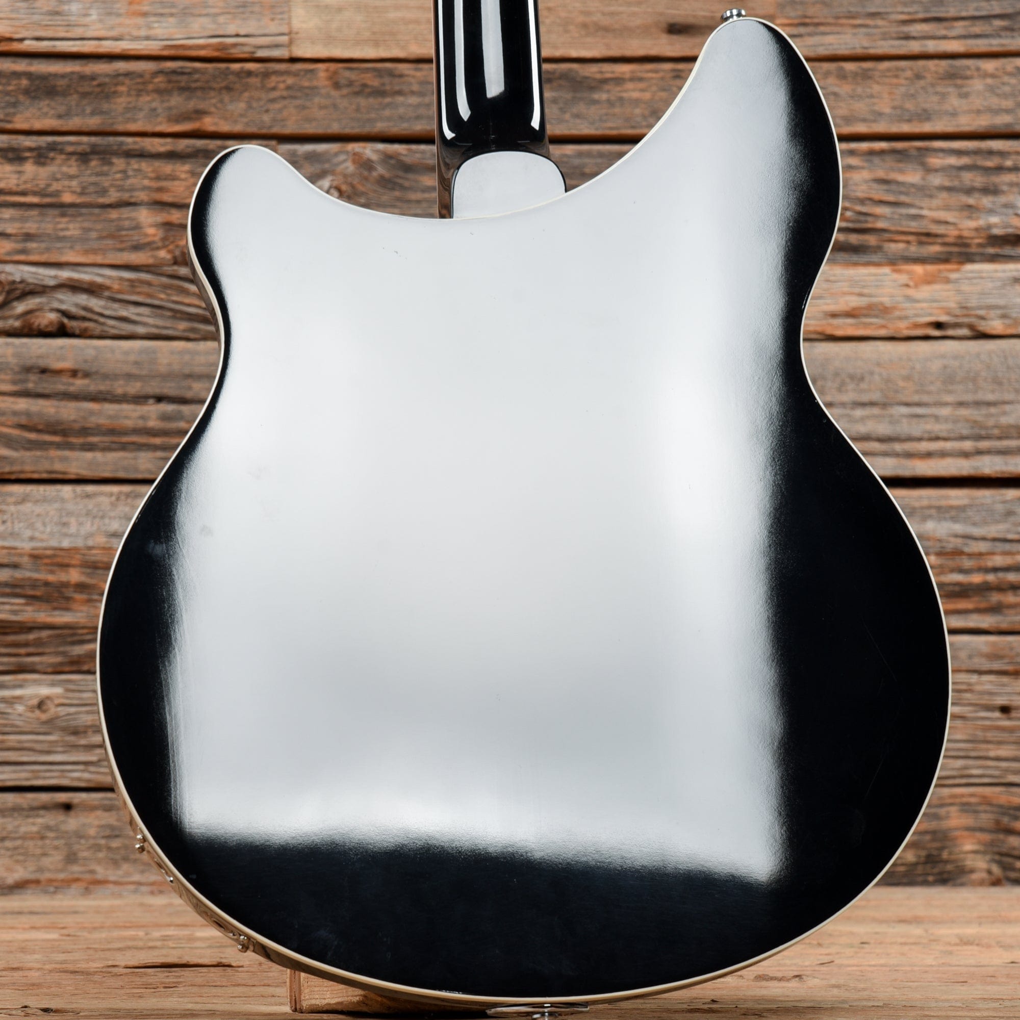 Rickenbacker 360 Jetglo 2007 – Chicago Music Exchange