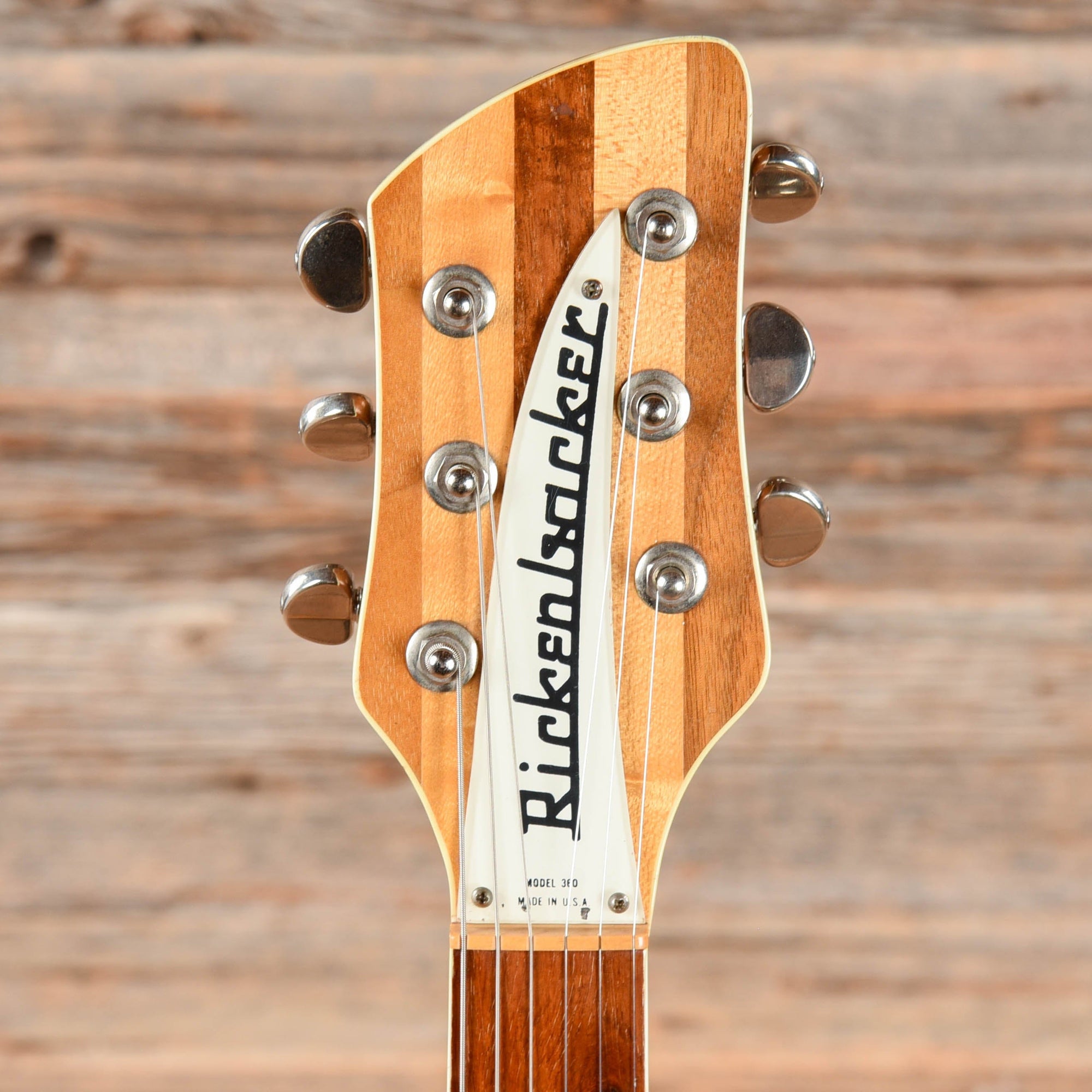 Rickenbacker 360 Mapleglo 1972 – Chicago Music Exchange