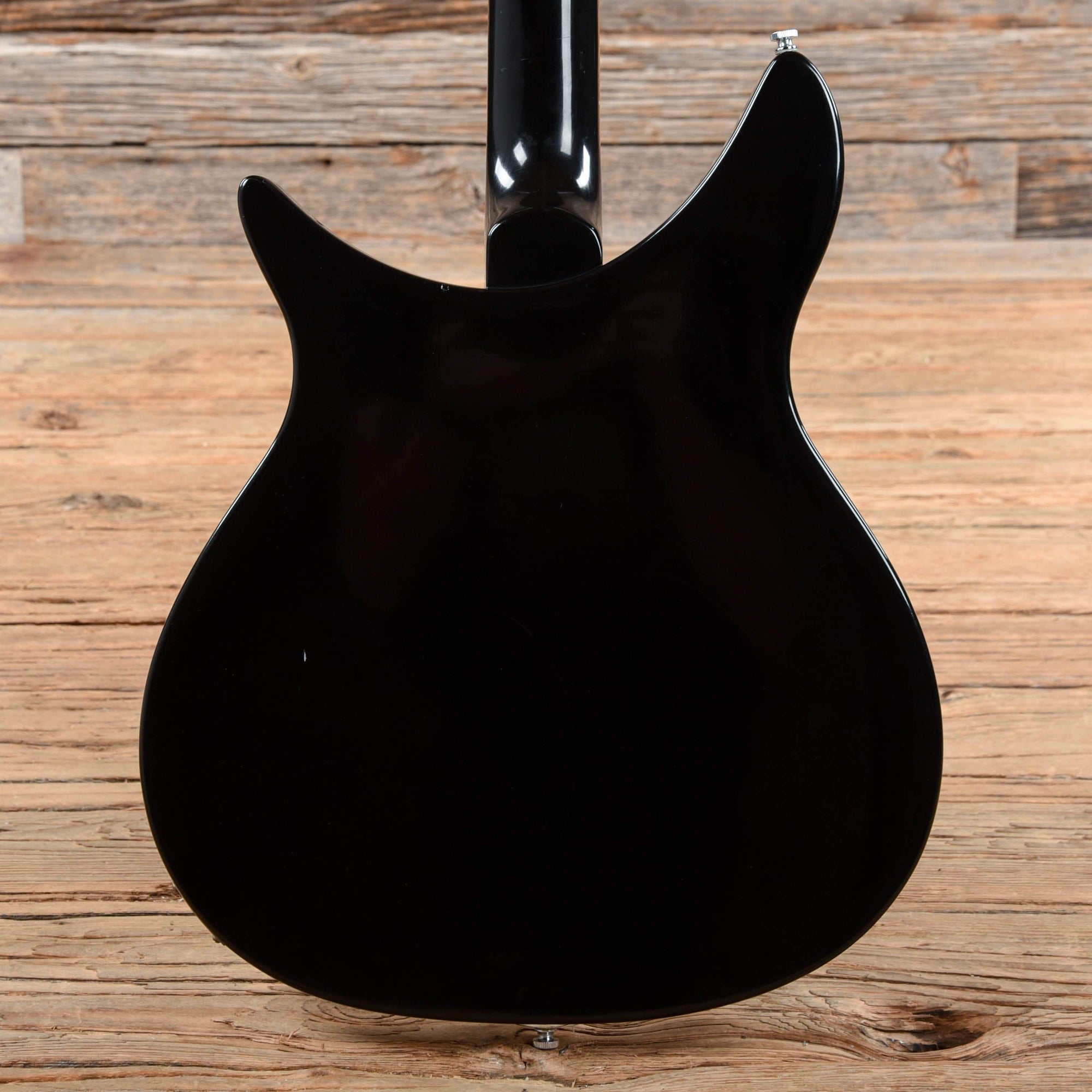 Rickenbacker 320 Jetglo 1981 – Chicago Music Exchange