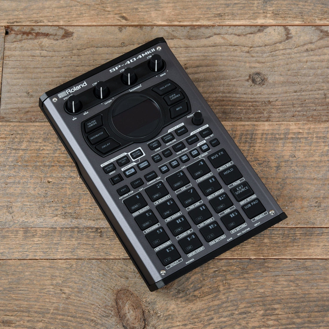 Roland SP-404MK2 Creative Sampler and Effector – Chicago Music Exchange