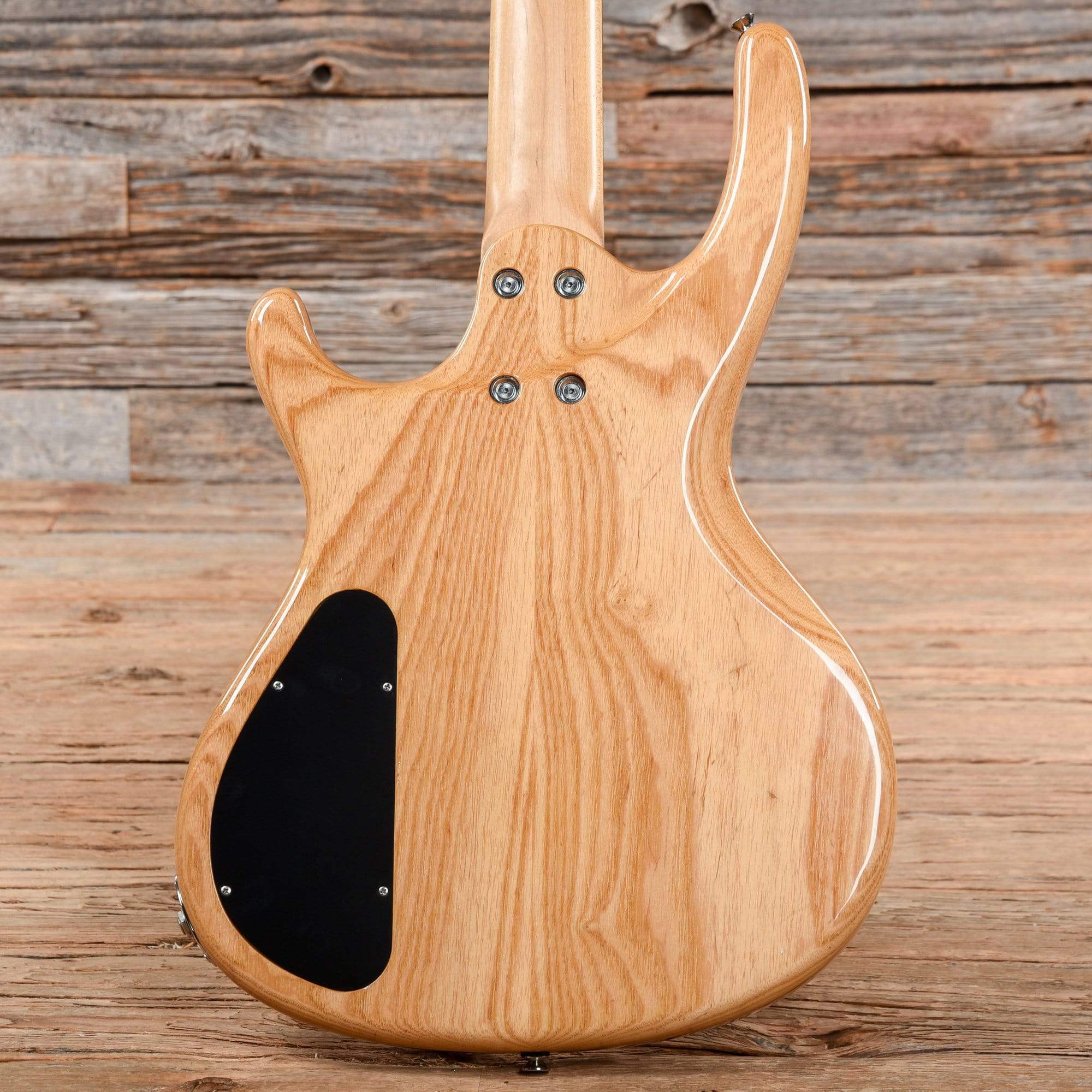 Ryan Gadow Custom 4-String Bass Natural – Chicago Music Exchange