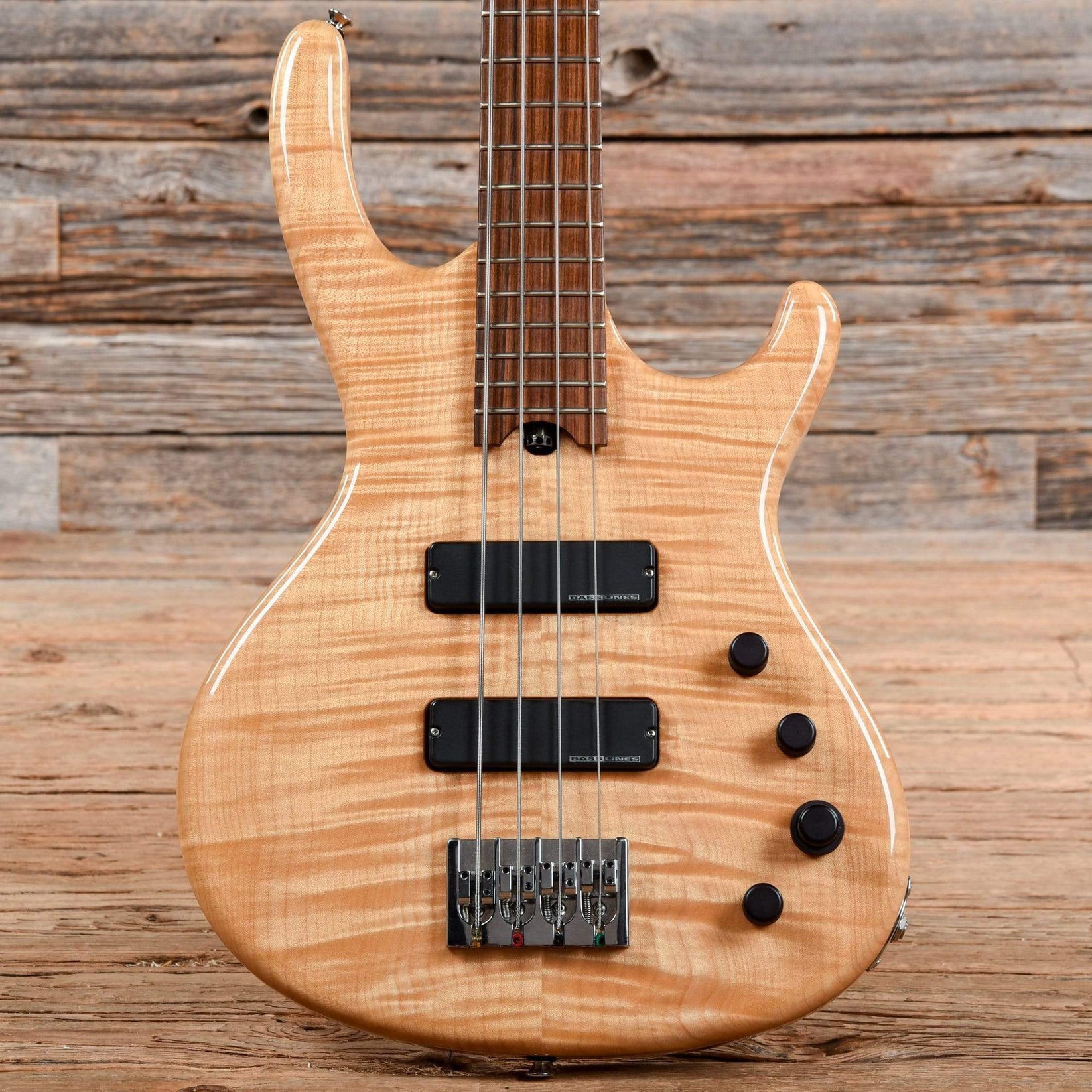 Ryan Gadow Custom 4-String Bass Natural – Chicago Music Exchange