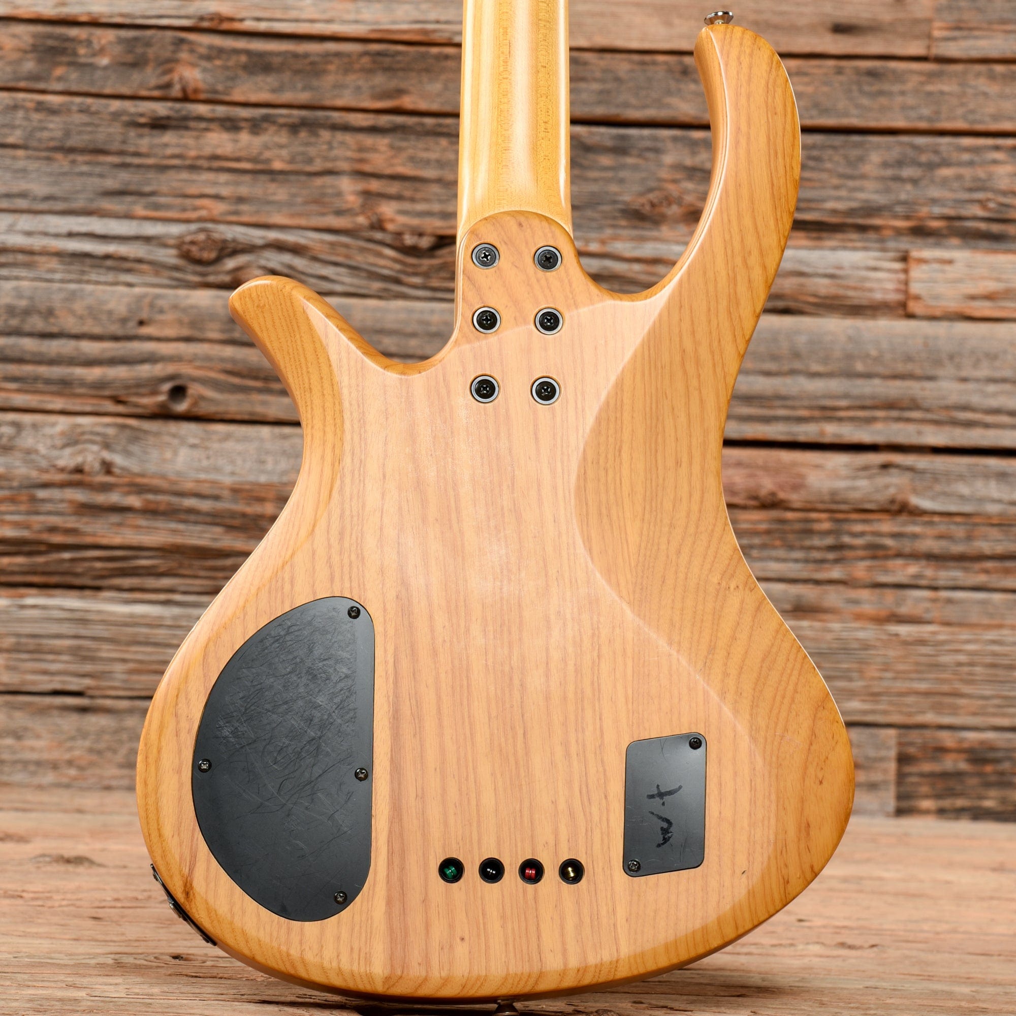 Schecter Riot-4 Session Aged Natural Satin 2015 – Chicago Music Exchange