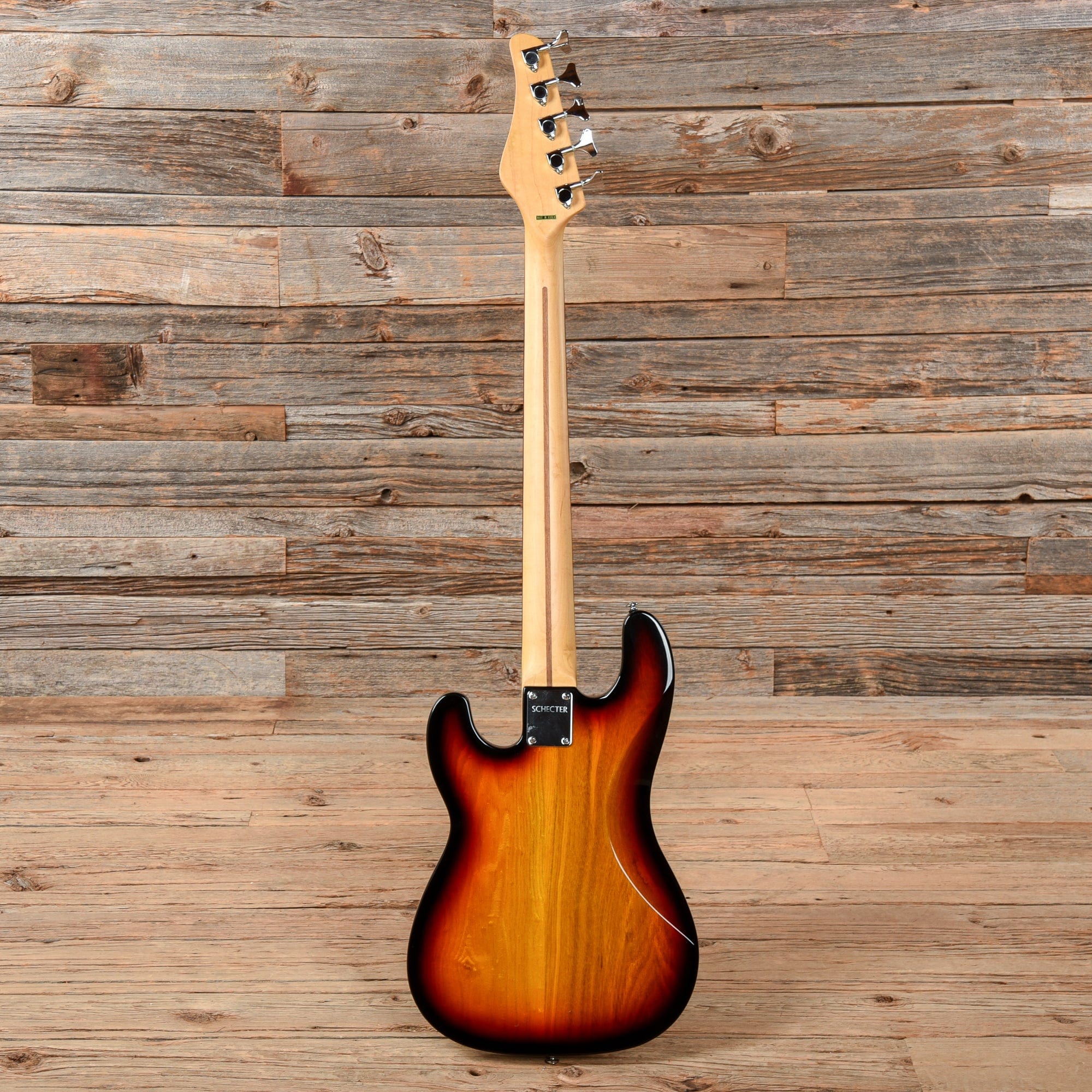 Schecter 5 String Bass – Chicago Music Exchange