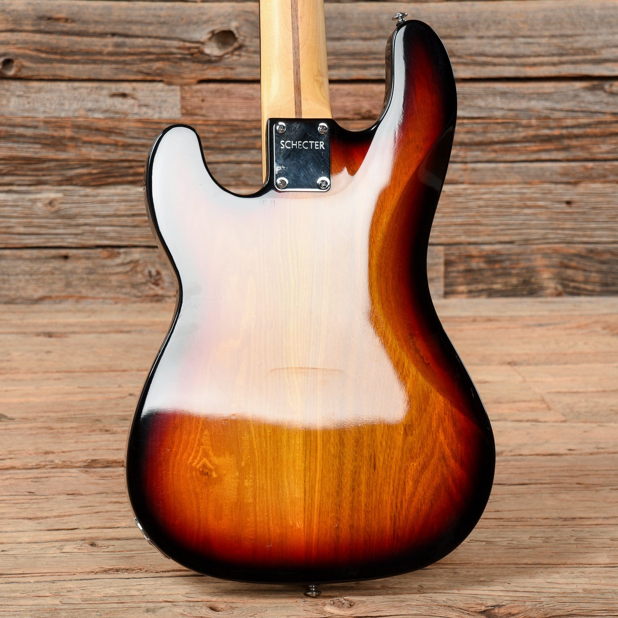 Schecter 5 String Bass – Chicago Music Exchange