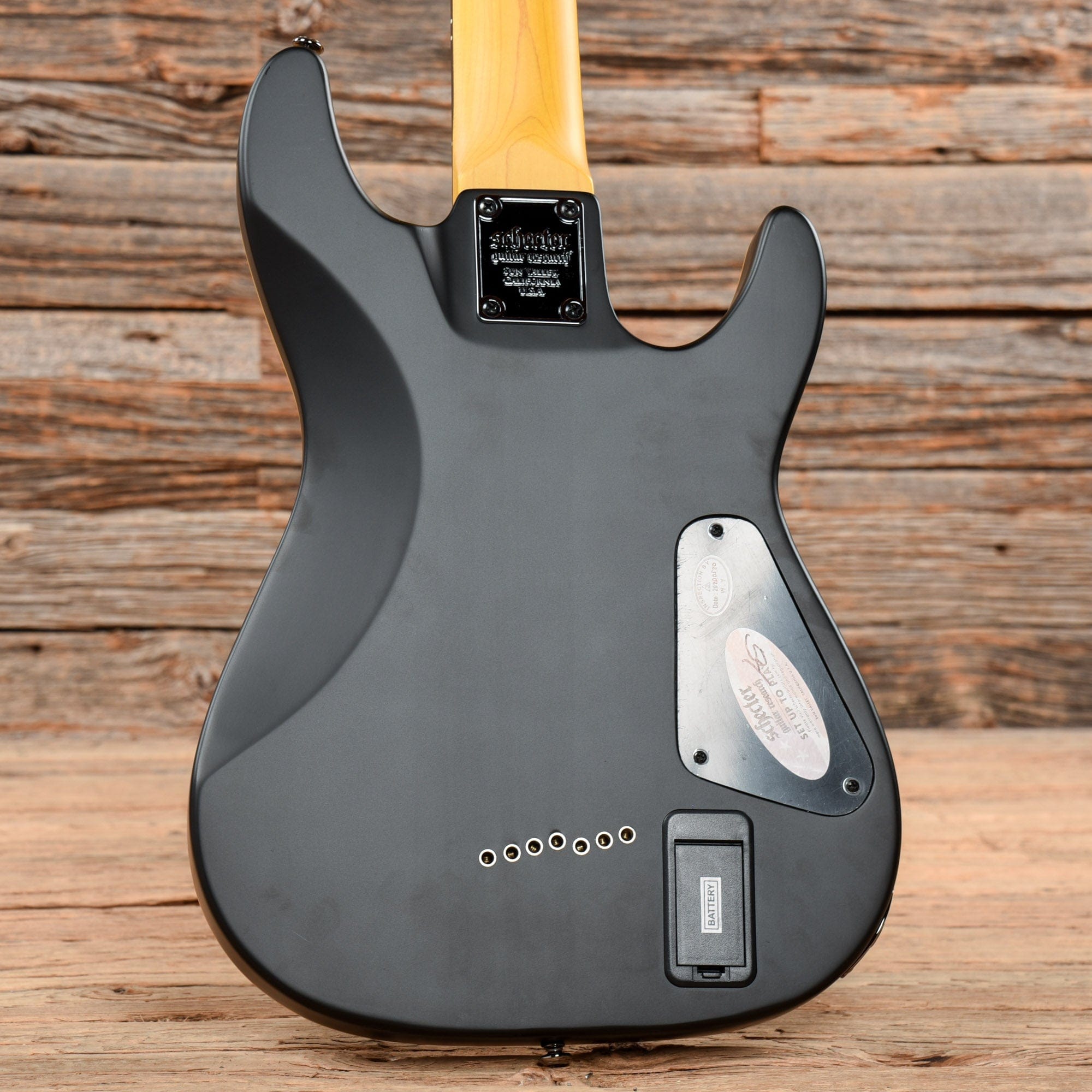 Schecter Demon-7 LH Satin Black 2020 – Chicago Music Exchange