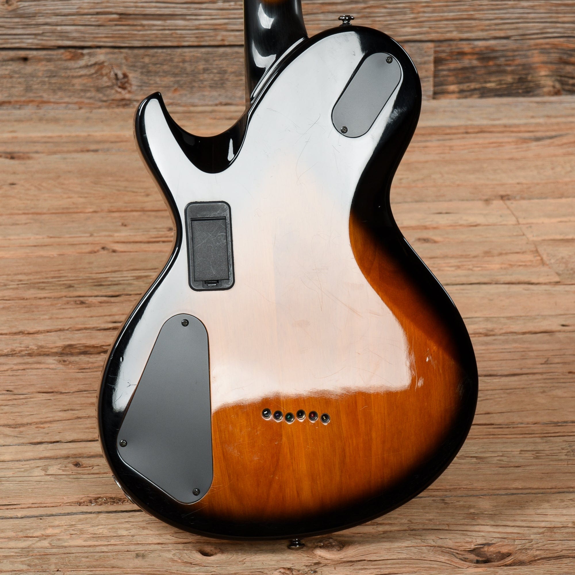 Schecter Hellraiser Special Solo-6 Sunburst 2011 – Chicago Music Exchange