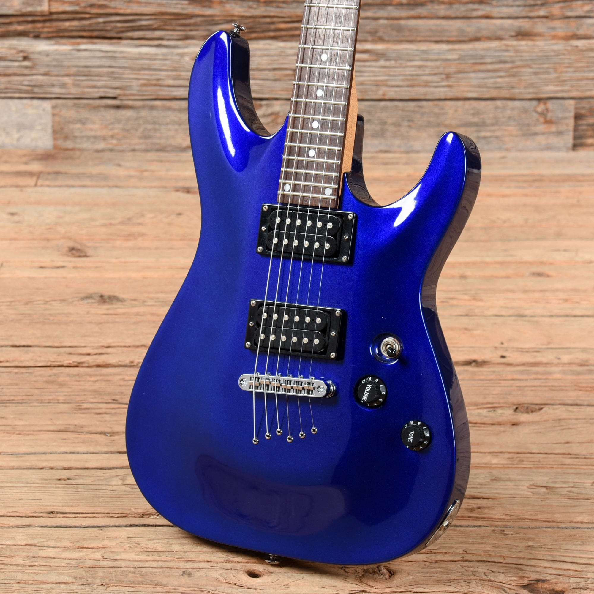Schecter Omen-6 Blue 2003 – Chicago Music Exchange