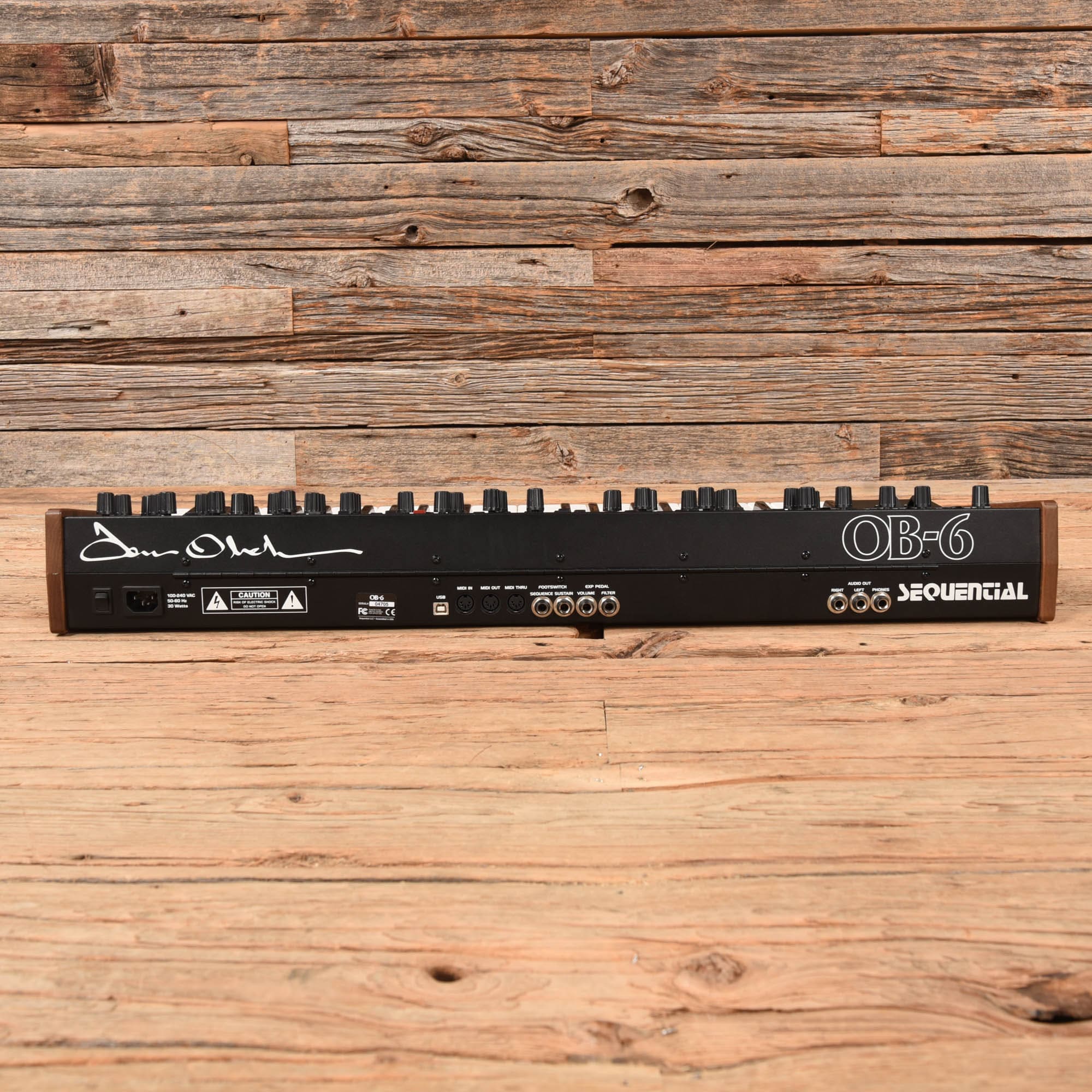 Sequential Circuits OB-6 49-Key Synthesizer – Chicago Music Exchange
