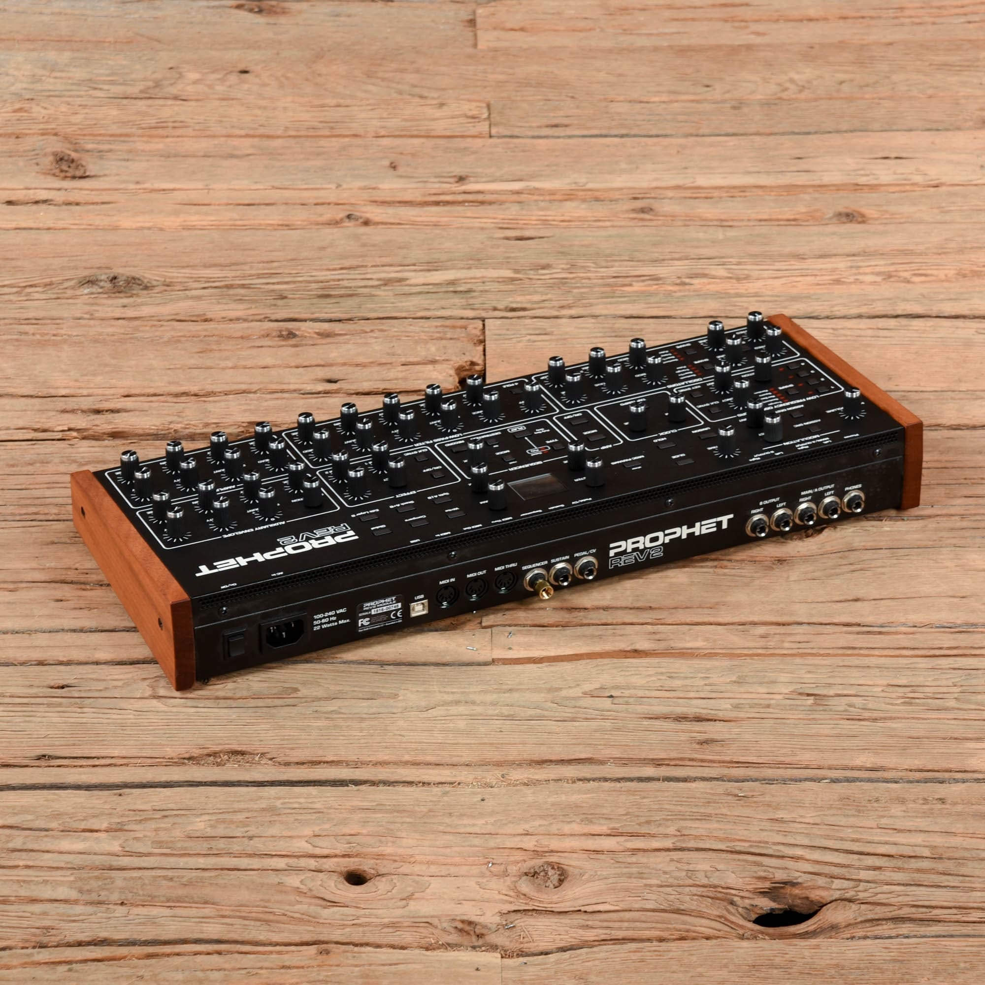 Sequential Circuits Prophet Rev2 Desktop 8-Voice Polyphonic Synthesize ...