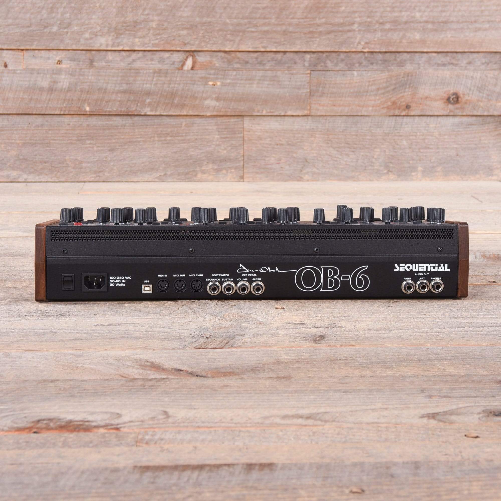 Sequential OB-6 Desktop Analog Synth Module – Chicago Music Exchange