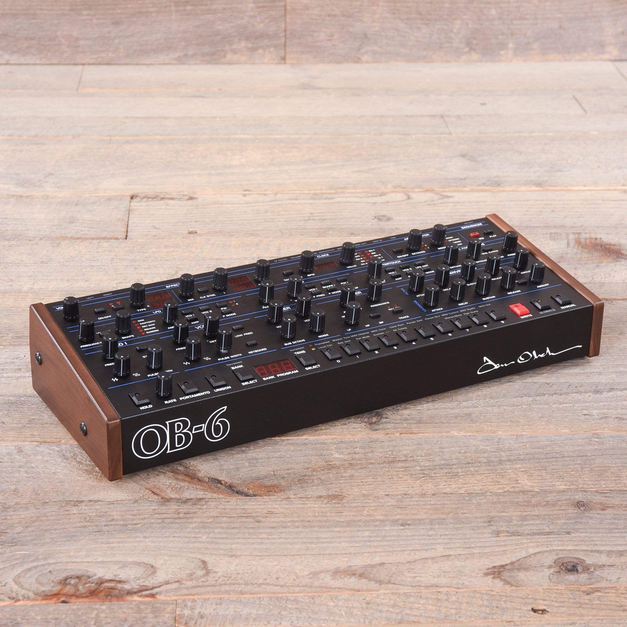 Sequential OB-6 Desktop Analog Synth Module – Chicago Music Exchange