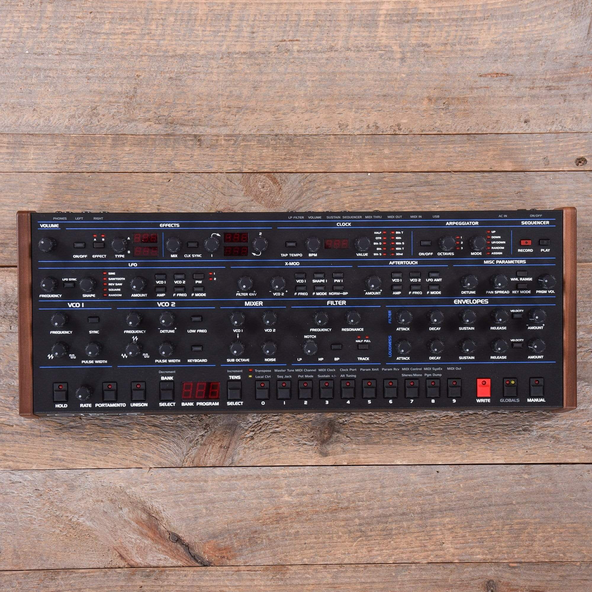 Sequential OB-6 Desktop Analog Synth Module – Chicago Music Exchange