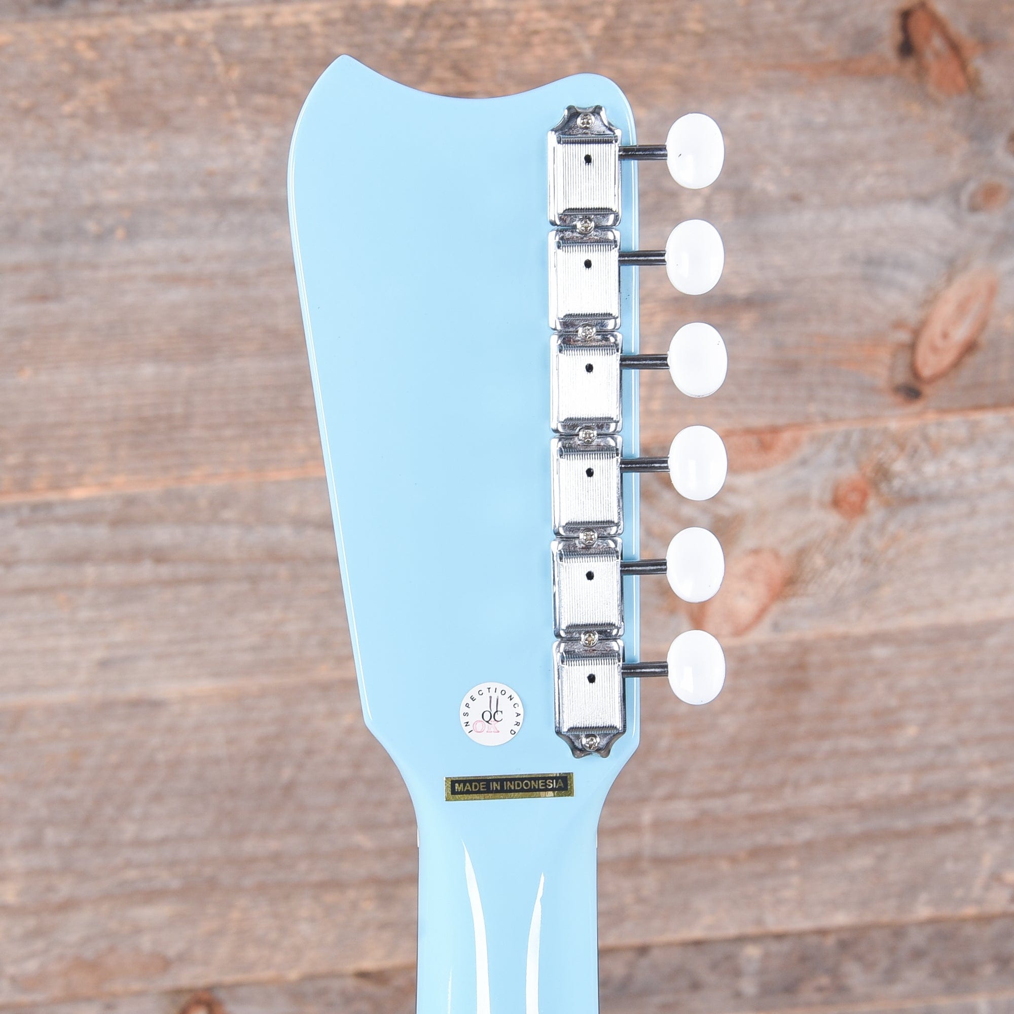 Silvertone 1449 Daphne Blue – Chicago Music Exchange