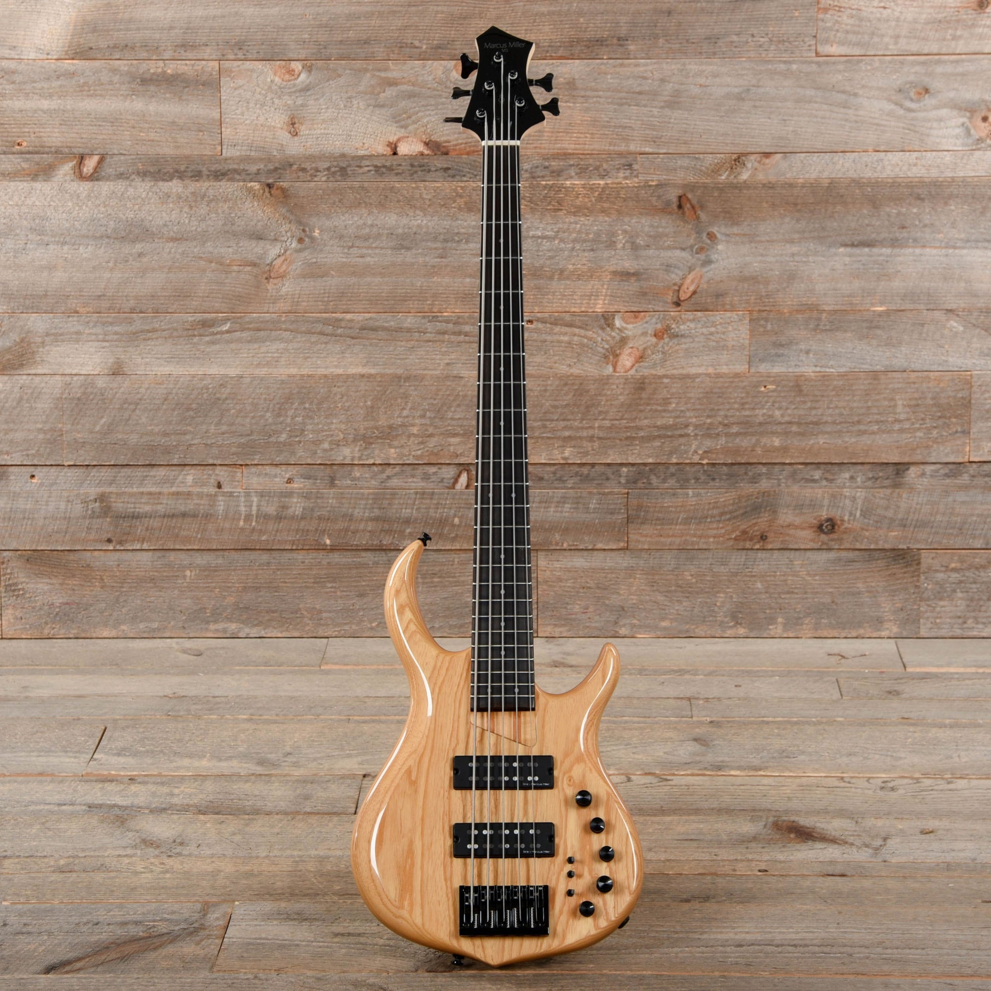 Sire Marcus Miller M5 Swamp Ash 5-String Natural Satin (2nd Gen ...