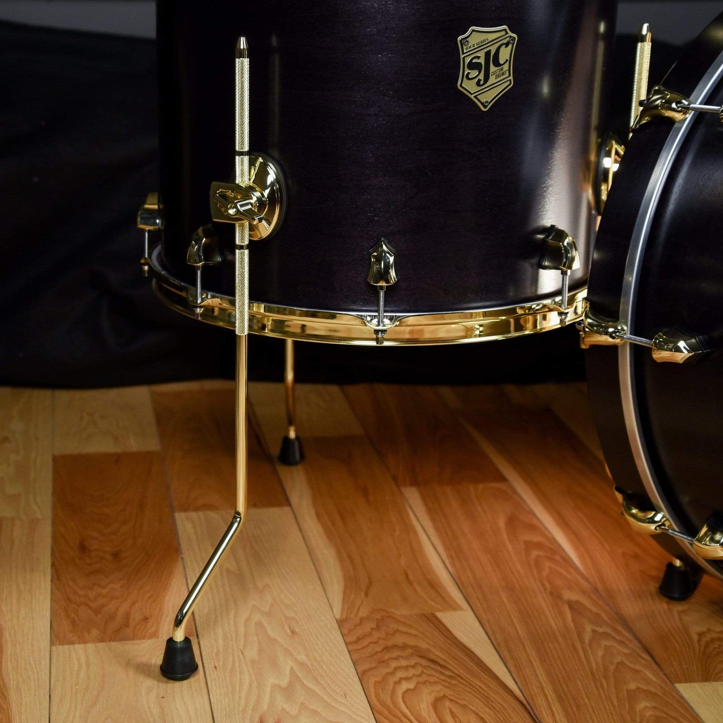 SJC 12/16/22 3pc. Tour Series Drum Kit Flat Black w/Brass Hdw – Chicago ...