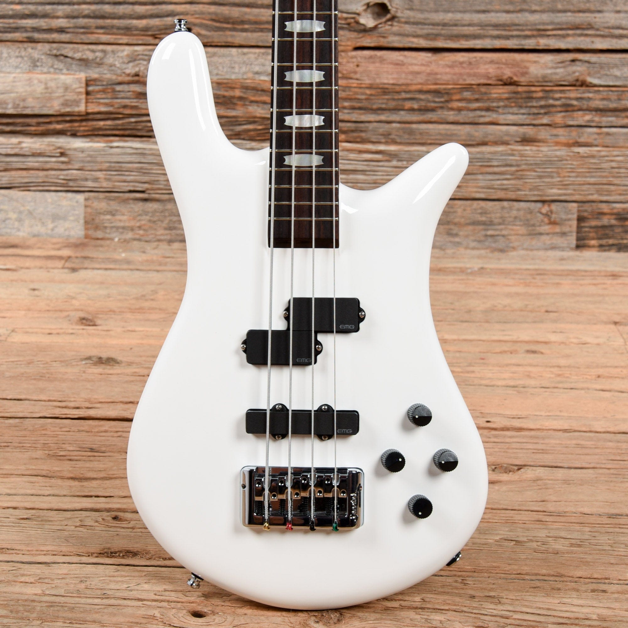 Spector Euro 4 Classic White – Chicago Music Exchange