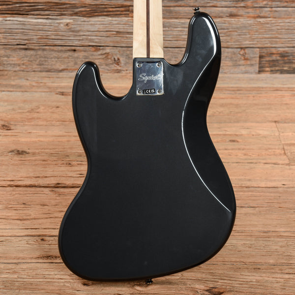 Squier Affinity Jazz Bass Charcoal Frost Metallic – Chicago Music Exchange