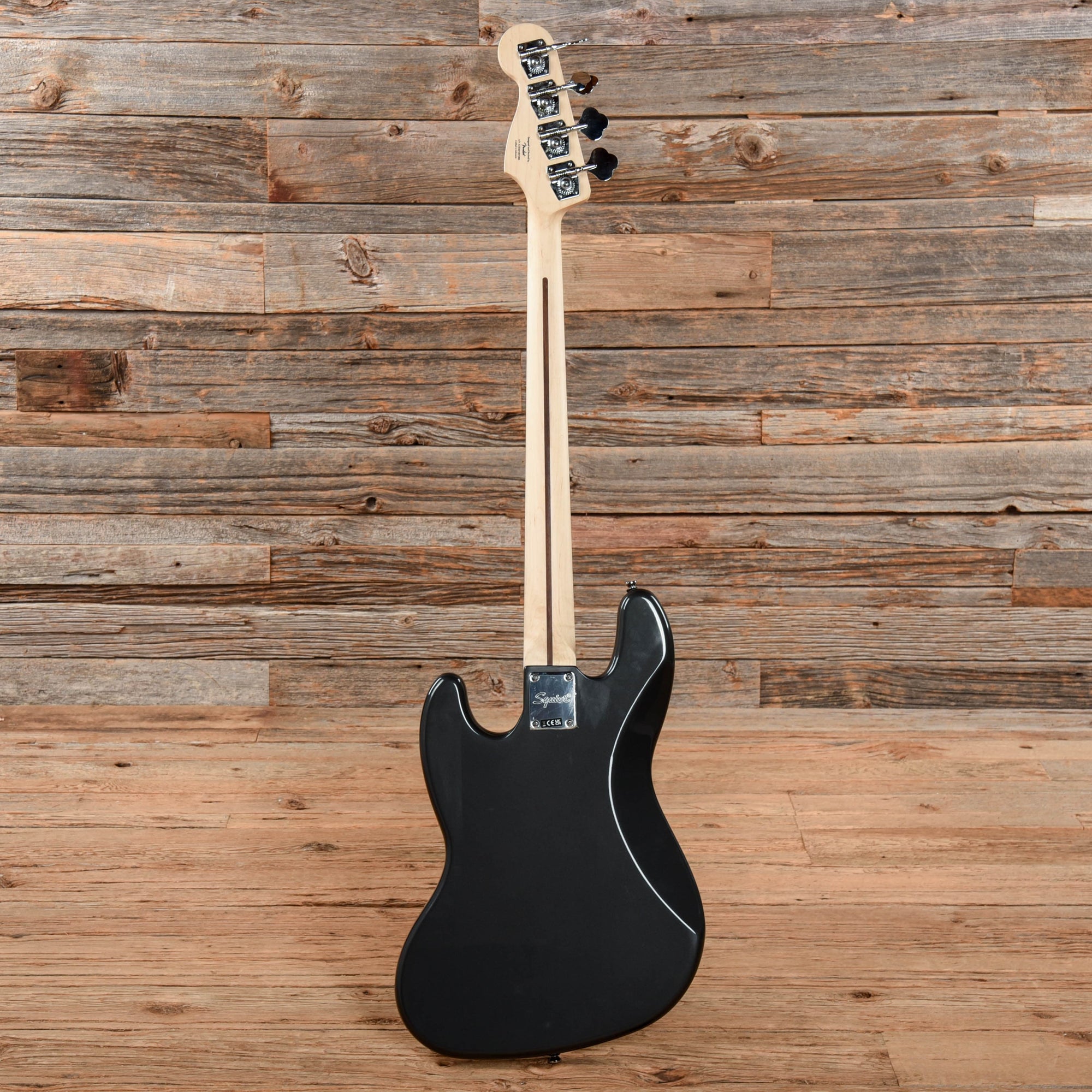 Squier Affinity Jazz Bass Charcoal Frost Metallic – Chicago Music Exchange