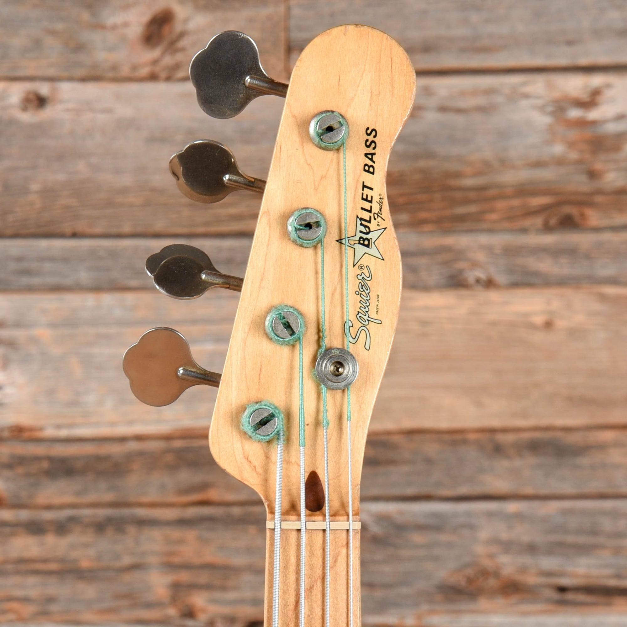 Squier Bullet Bass Black 1983 – Chicago Music Exchange